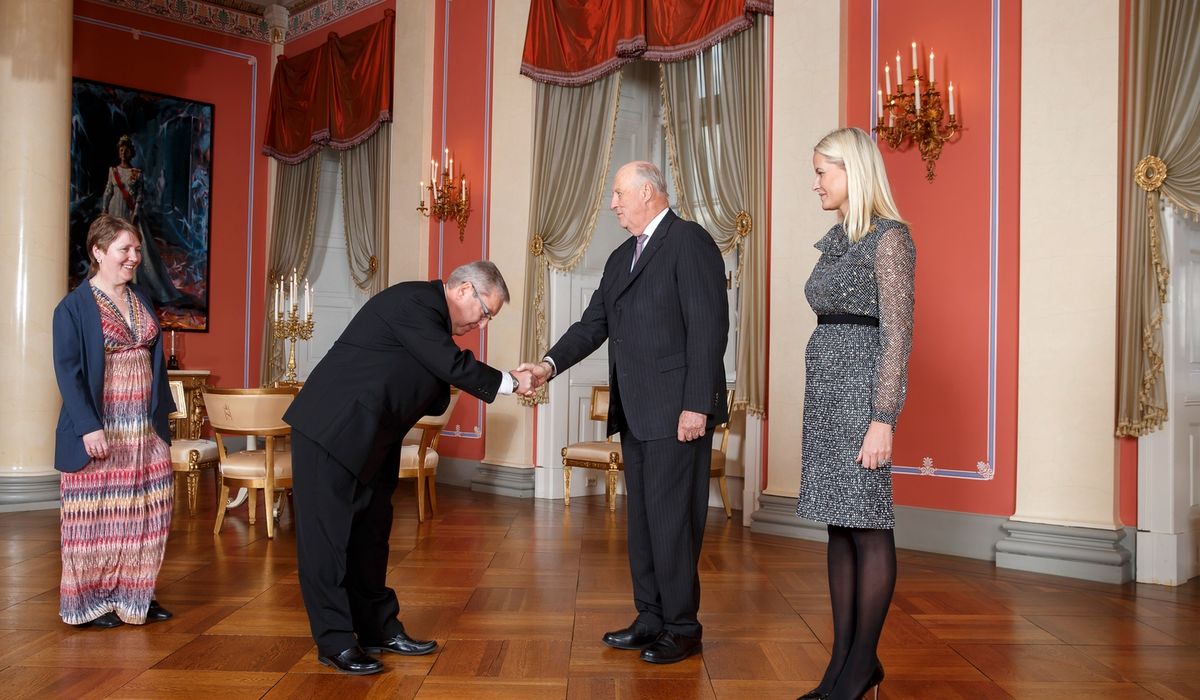 Torstein fikk møte kong Harald på slottet - avisafroya.no Torstein fikk møte kong Harald på slottet - avisafroya.no