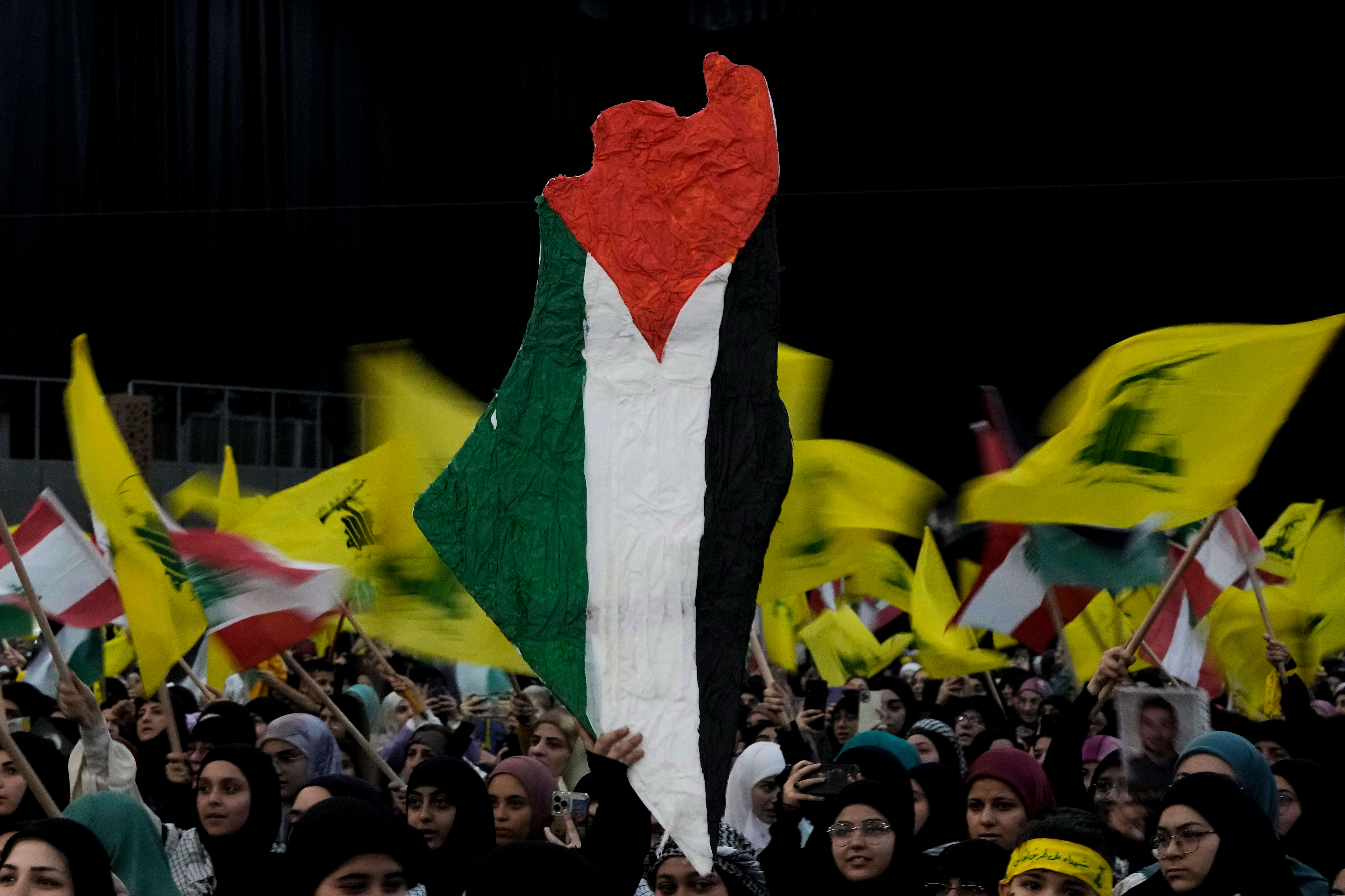 Hizbollah hyller Irans angrep på Israel - altaposten.no