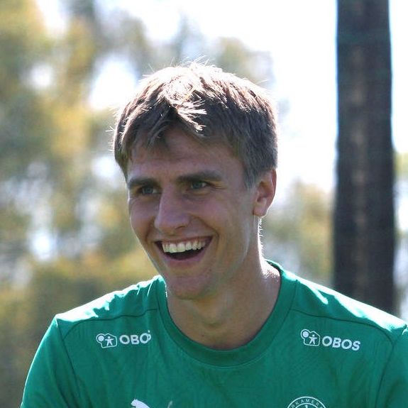 Sander (19) skal konkurrera om å bli best i Europa: – Ei kul oppleving ...
