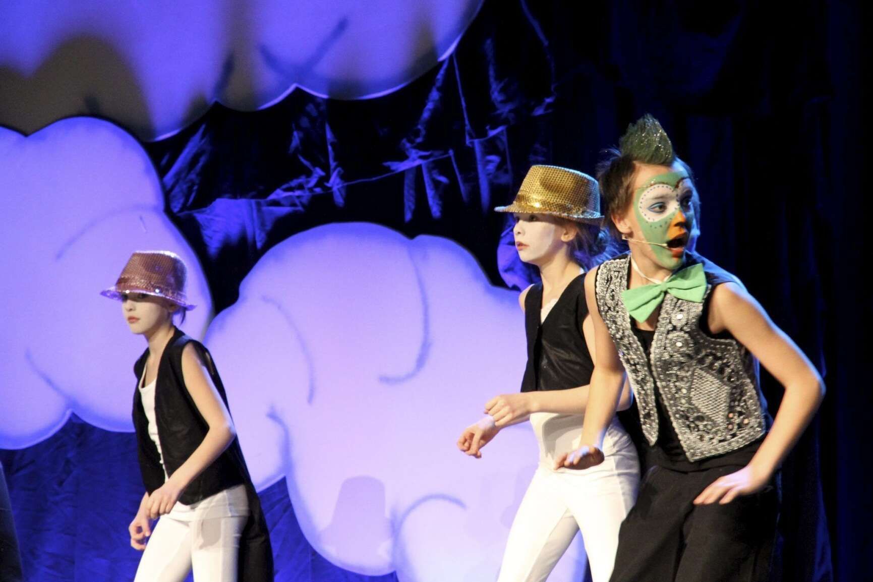 Fargefest i Drømmeland - varden.no