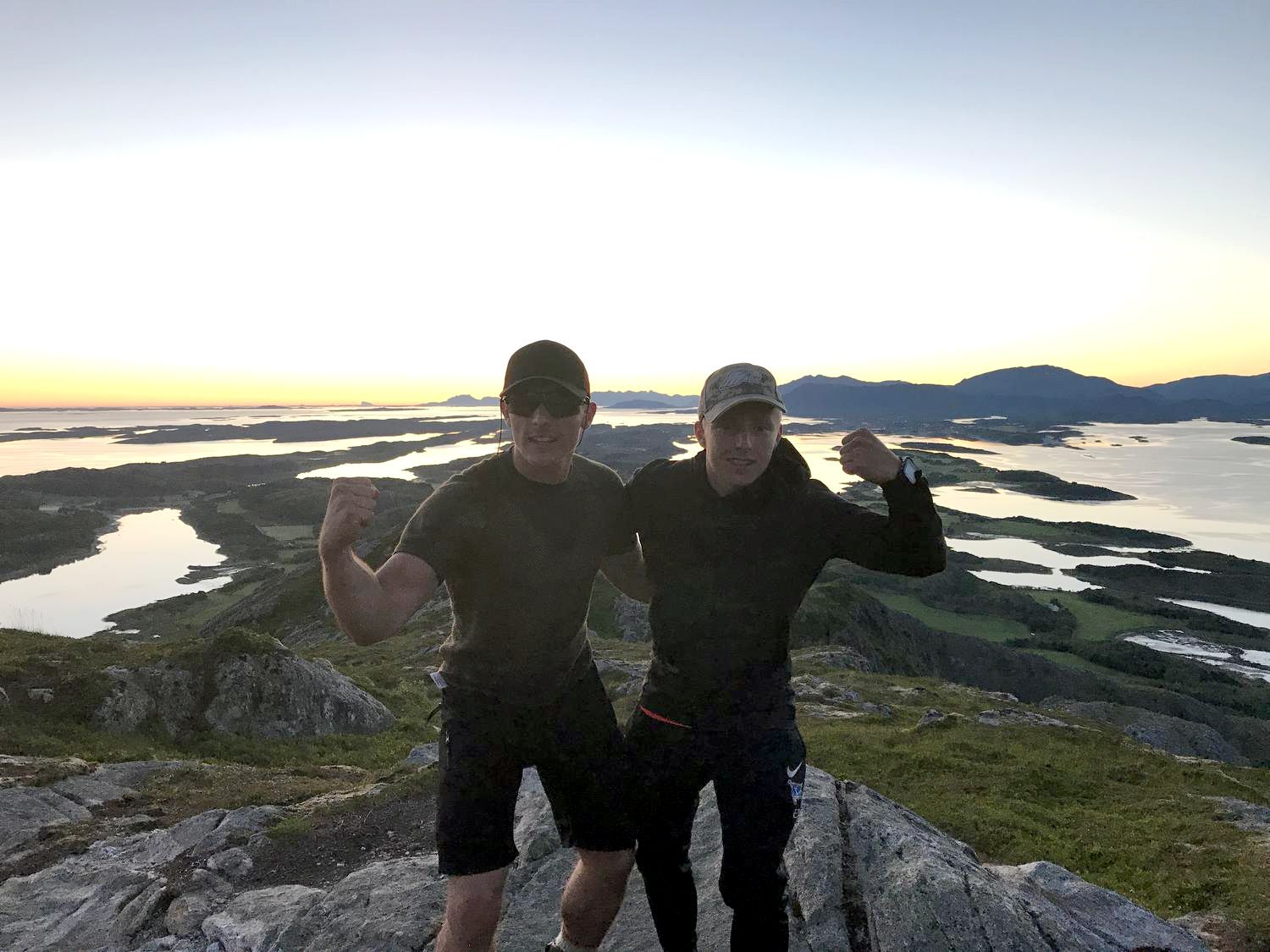 21 fjelltopper på 22 timer - banett.no