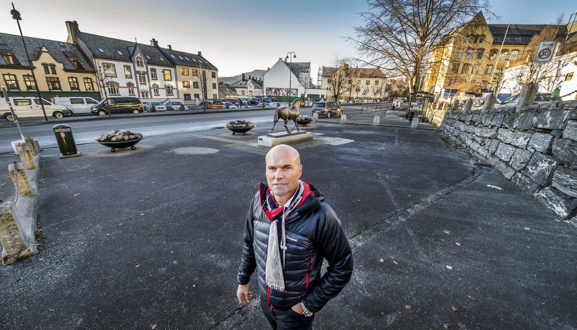 Trekker habiliteten til Knutsen i tvil: – Vi blir motarbeidet - smp.no