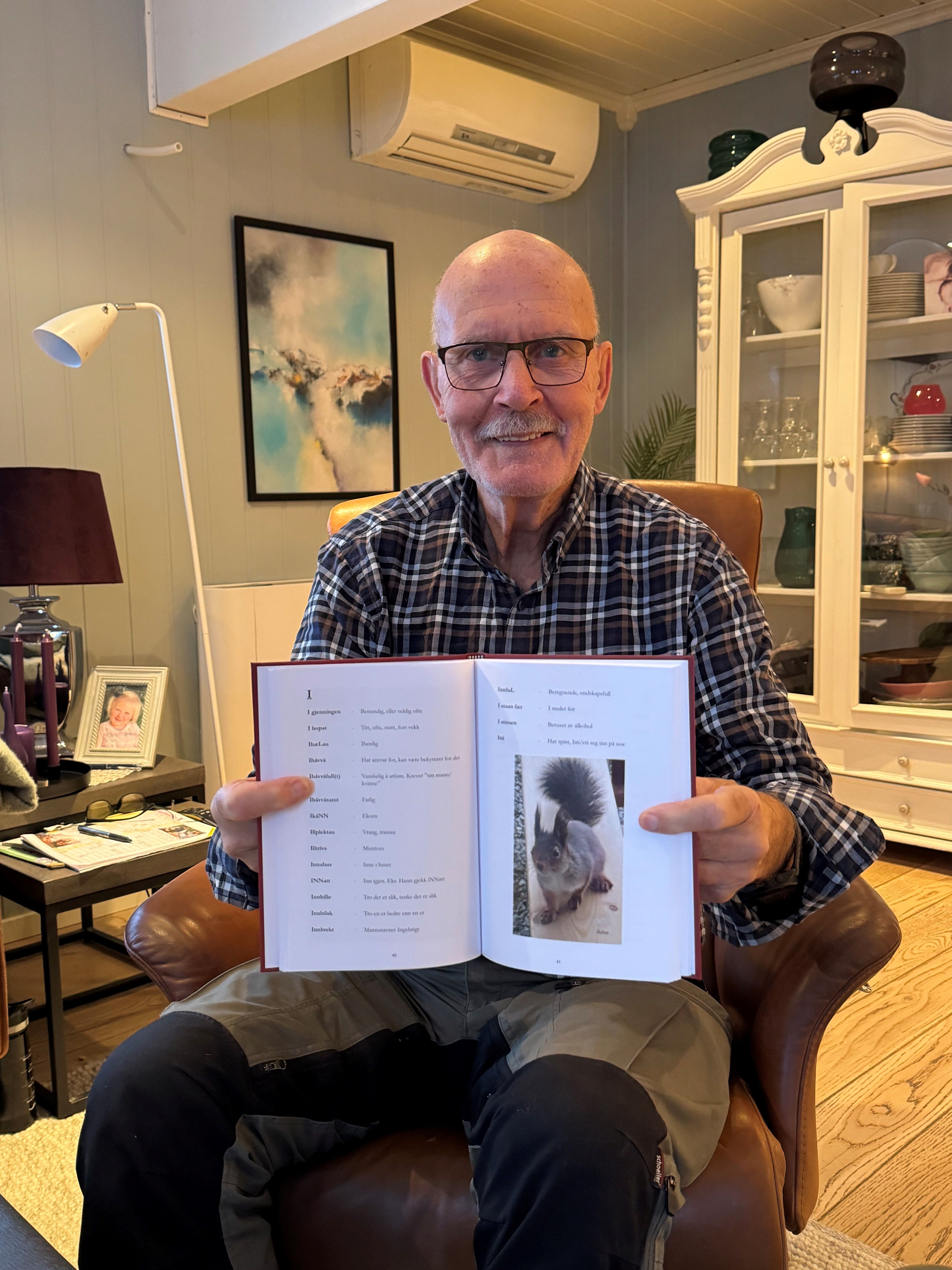 Nils har skrevet bok om dialektord fra Budal - gauldalsposten.no