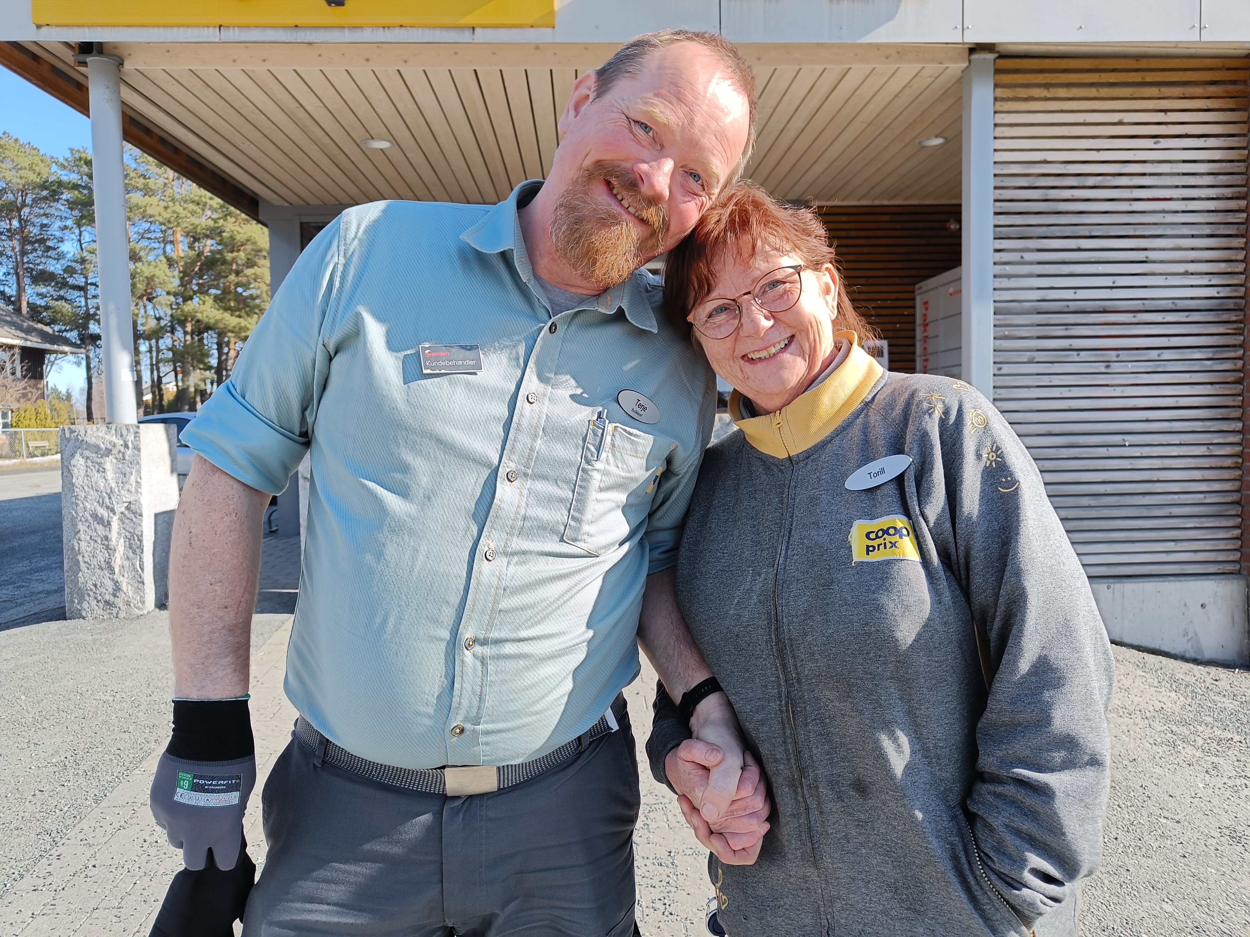 Før påske hadde Torill sin siste arbeidsdag etter 46 år på butikken. Nå ...
