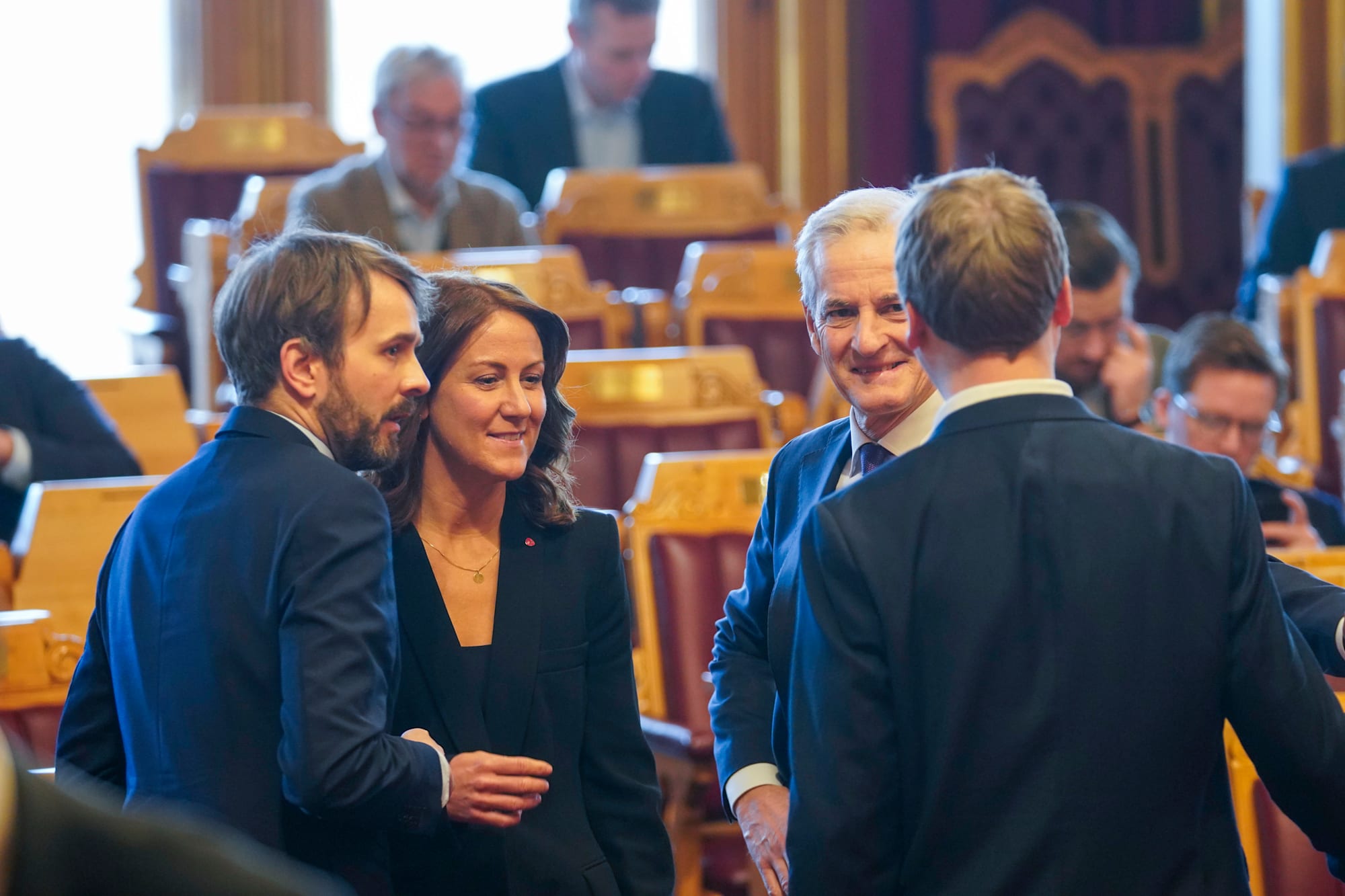 Vestre rykker fram i Ap - smp.no