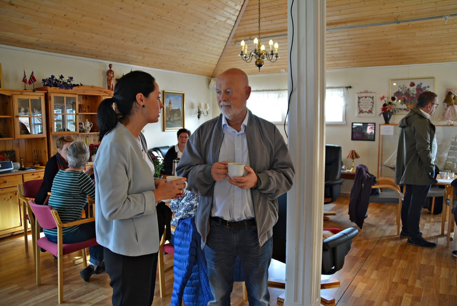 Kom med bøn til politikarane - fjt.no