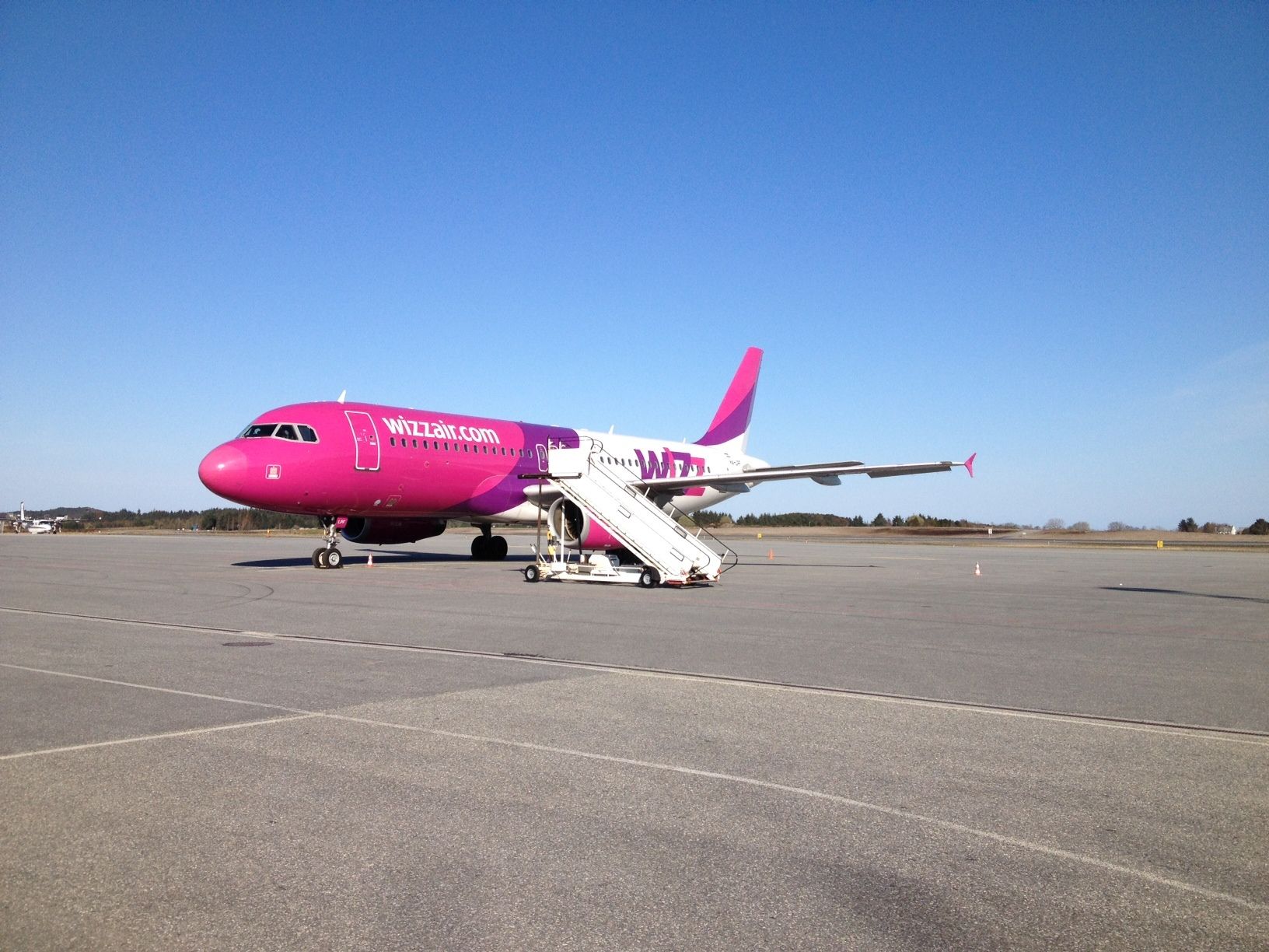 Wizz Air legger ned avganger fra Molde til Gdansk - smp.no