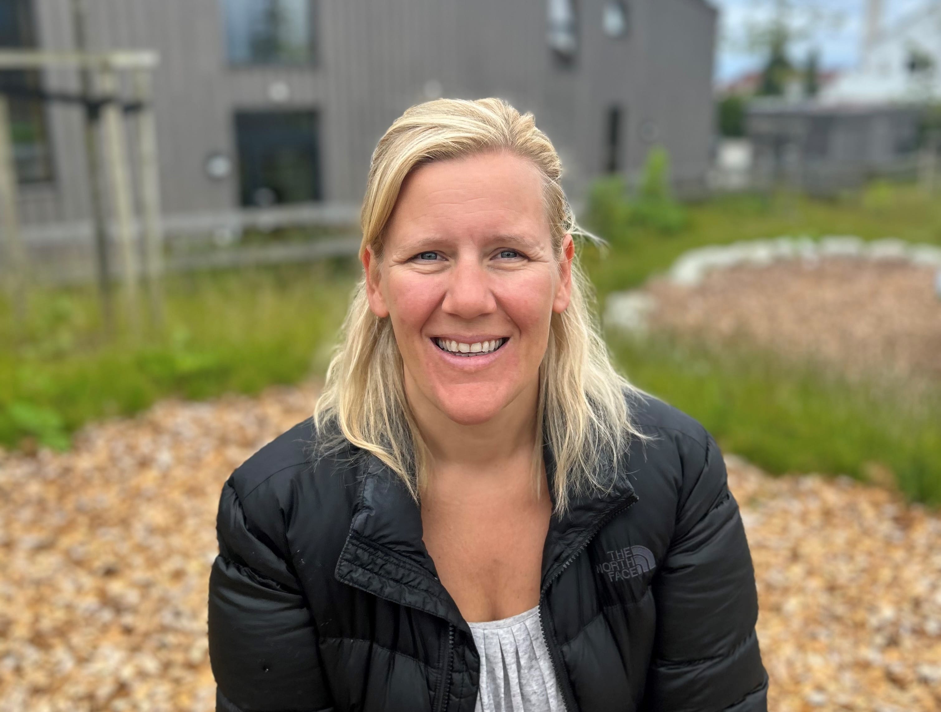 Solveig (38) tok utdanning i vaksen alder. Nå kan ho velja og vraka i ...