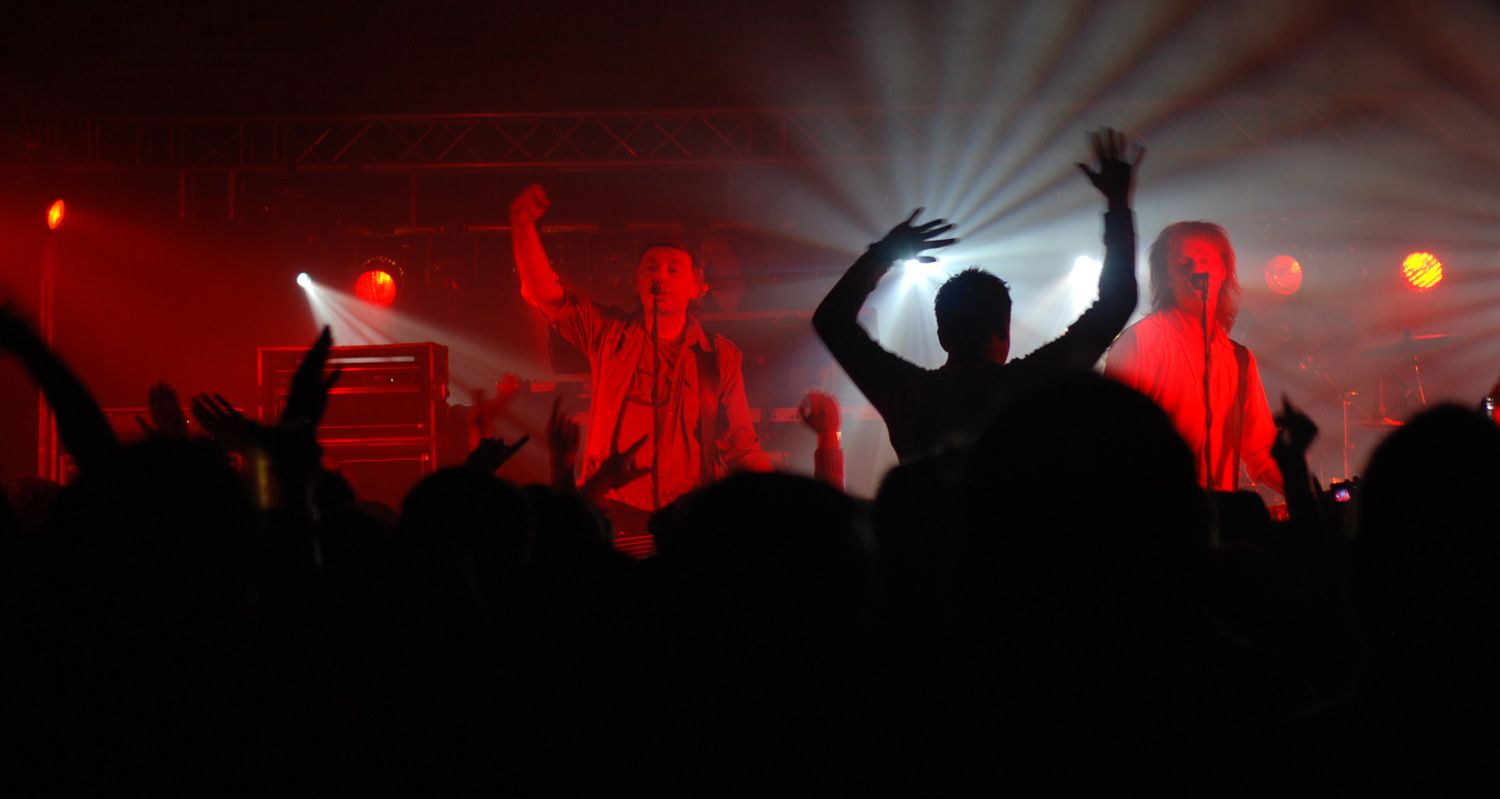 Stage Dolls rocket Samfunnssalen - vol.no