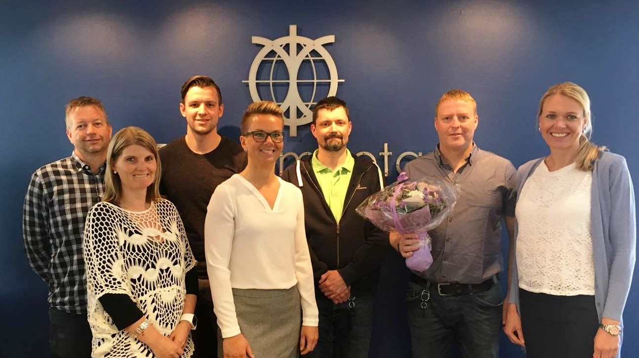 Gratulerte tiårsjubilant med suksessen - fjt.no