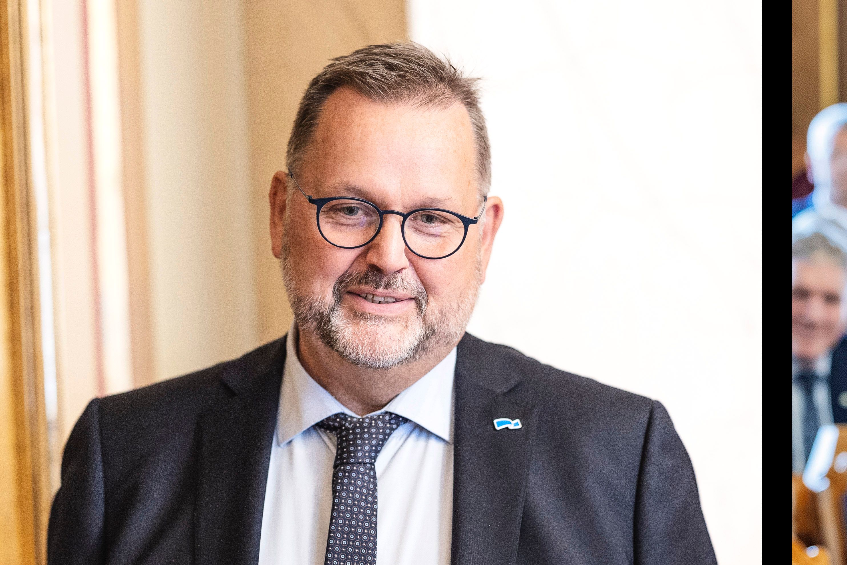 Umusikalsk fra Stortingets visepresident Svein Harberg - fvn.no