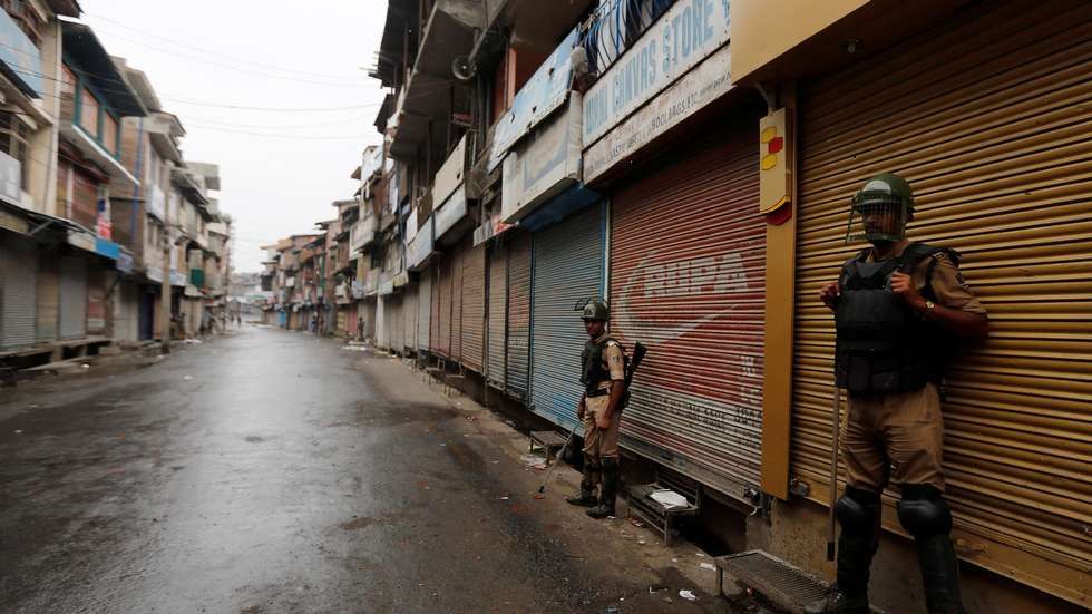 minst-16-drept-i-demonstrasjoner-i-kashmir-smp-no