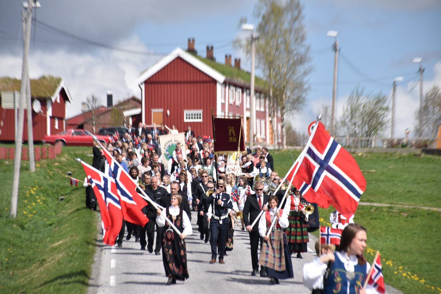 Slik blir 17. mai i bygd og by – se stor oversikt - rbnett.no