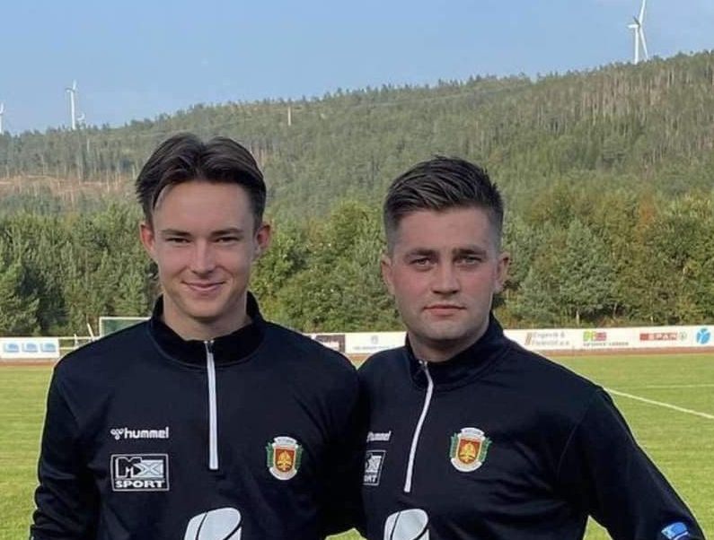 Magnus (20) forlét nedrykks­toget til Bremnes. No er han med på tidenes ...