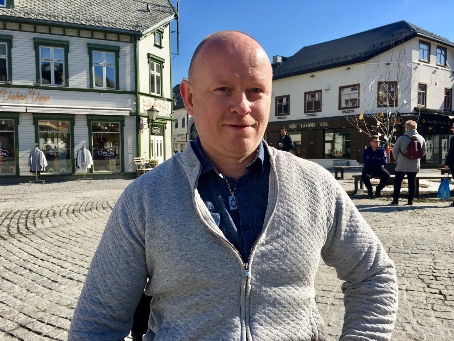 - Jeg synes livet i rullestol er helt herlig - ht.no