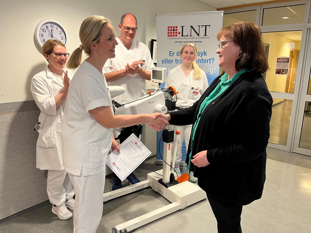 Seksjon på sjukehus fikk etterlengta gave - smp.no