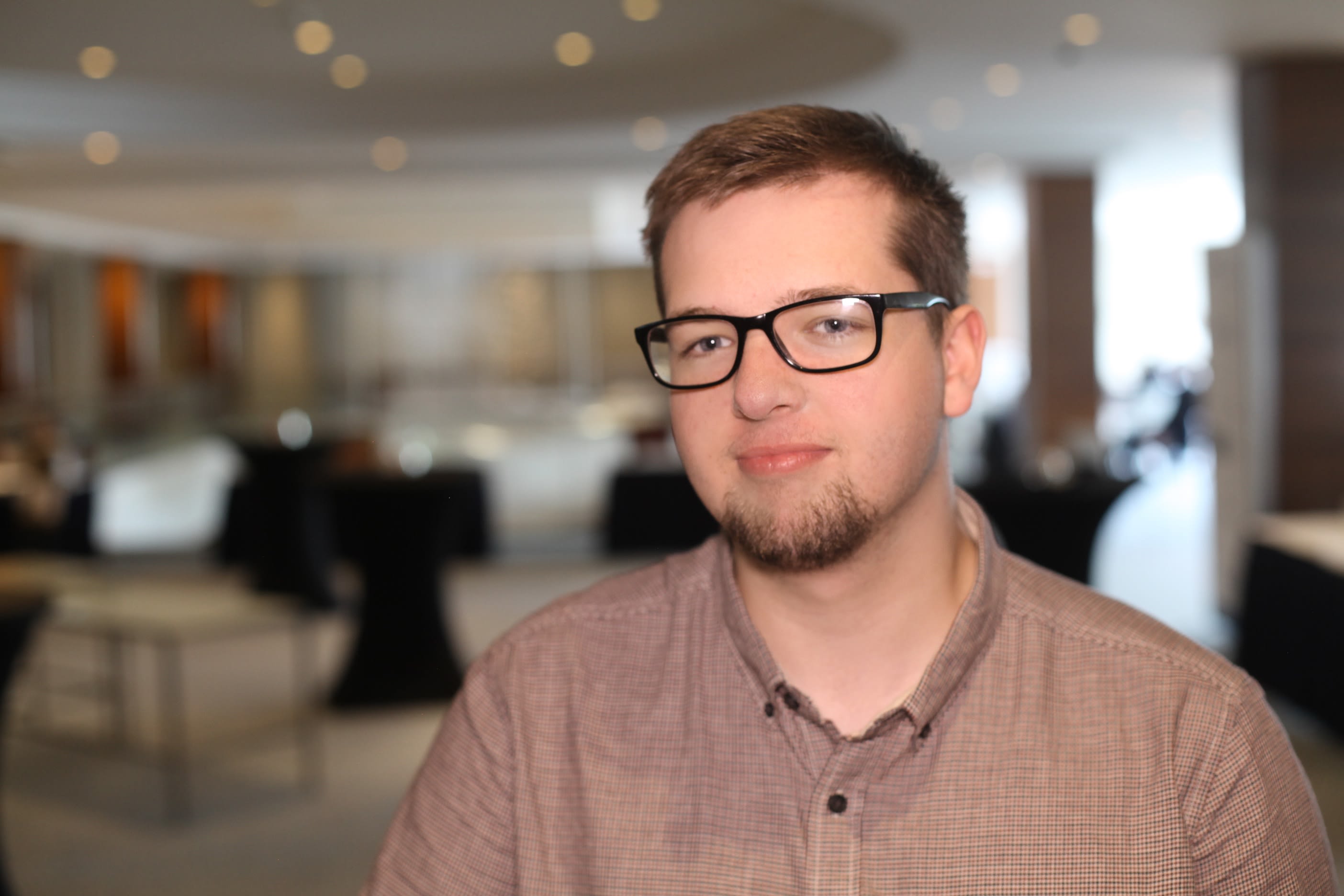 Super-hacker til Ålesund - smp.no