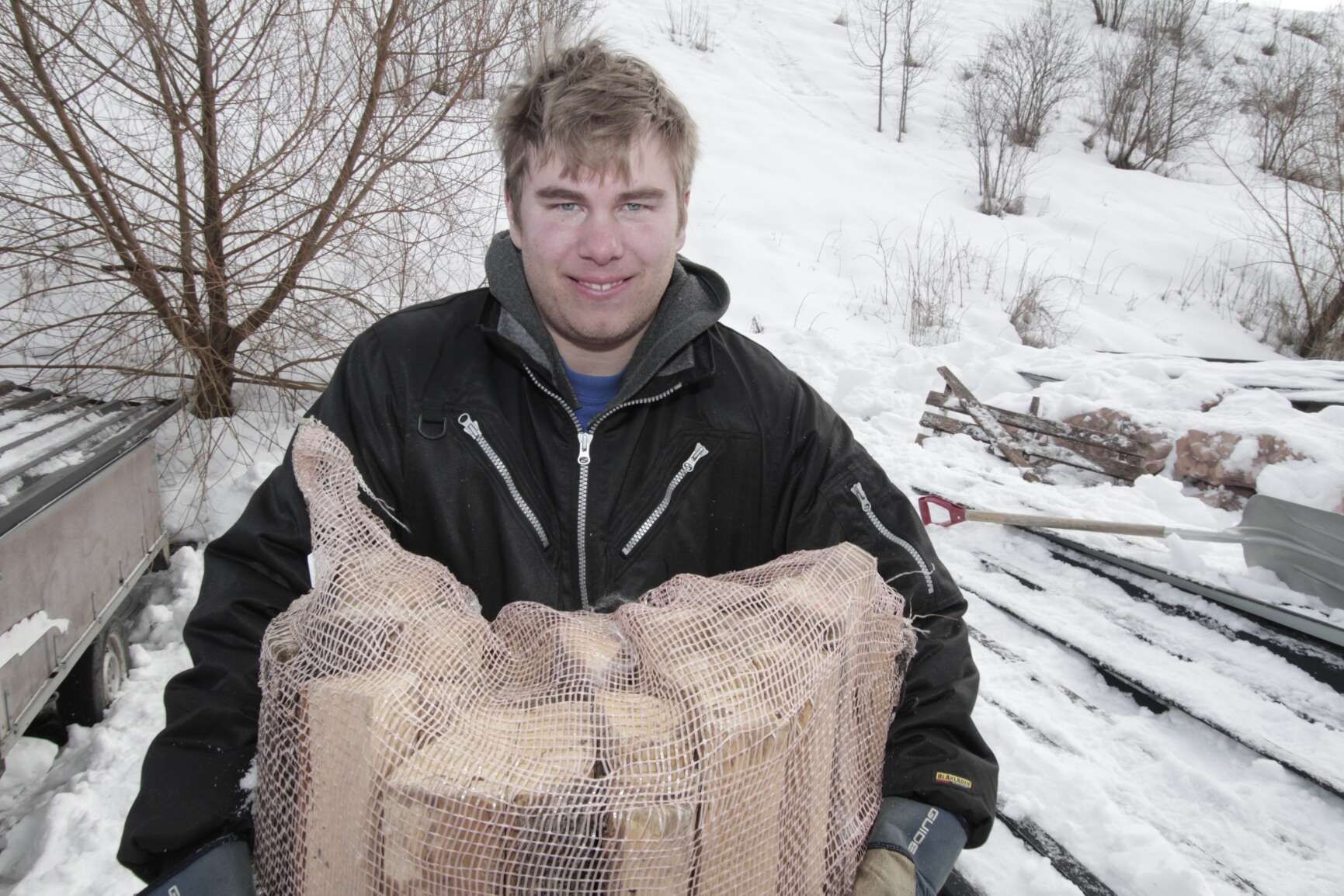 Nå er vedselgerne tomme for ved - varden.no