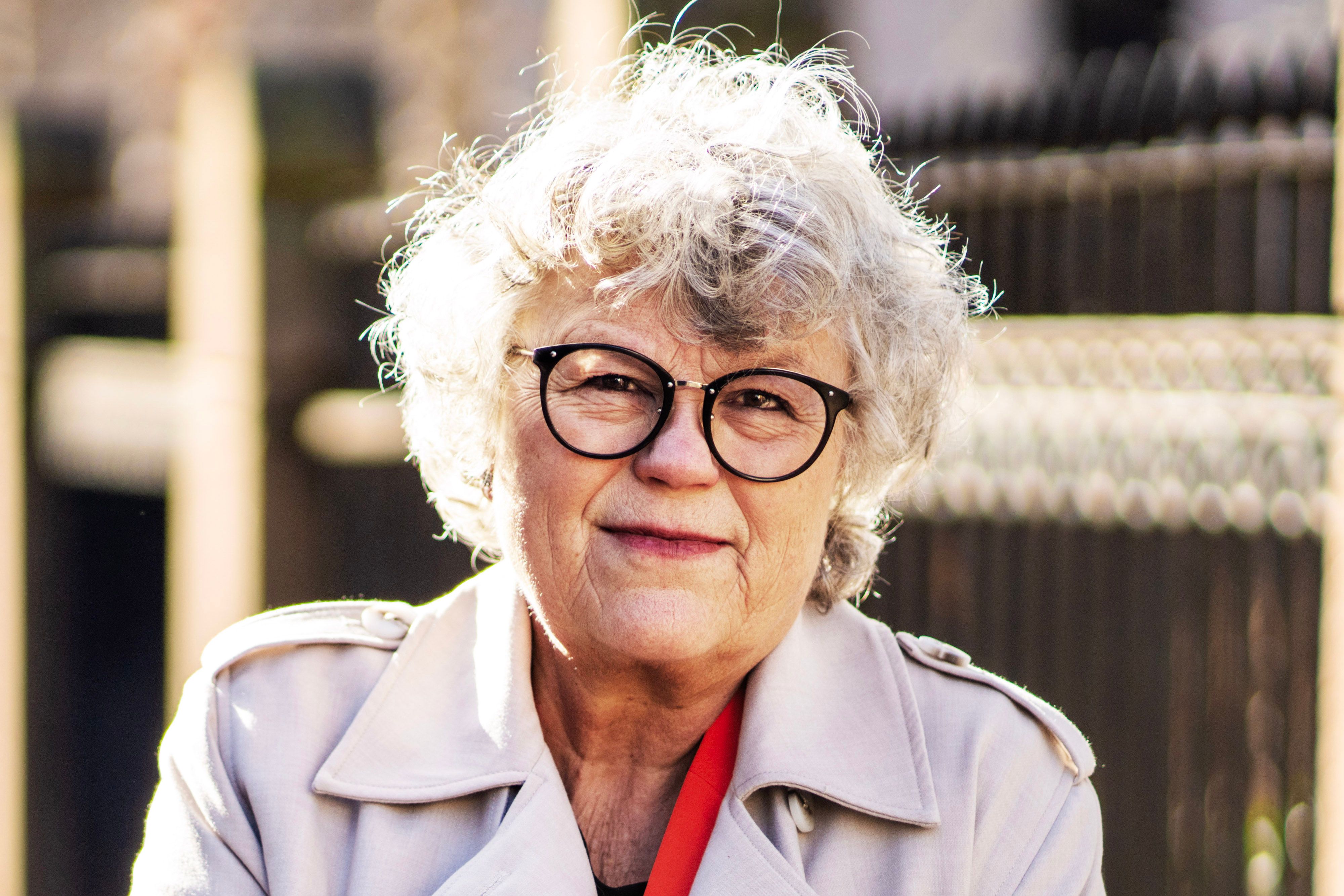MDG-medlem Anne Holt sterkt kritisk til partiets forhandlingstaktikk ...