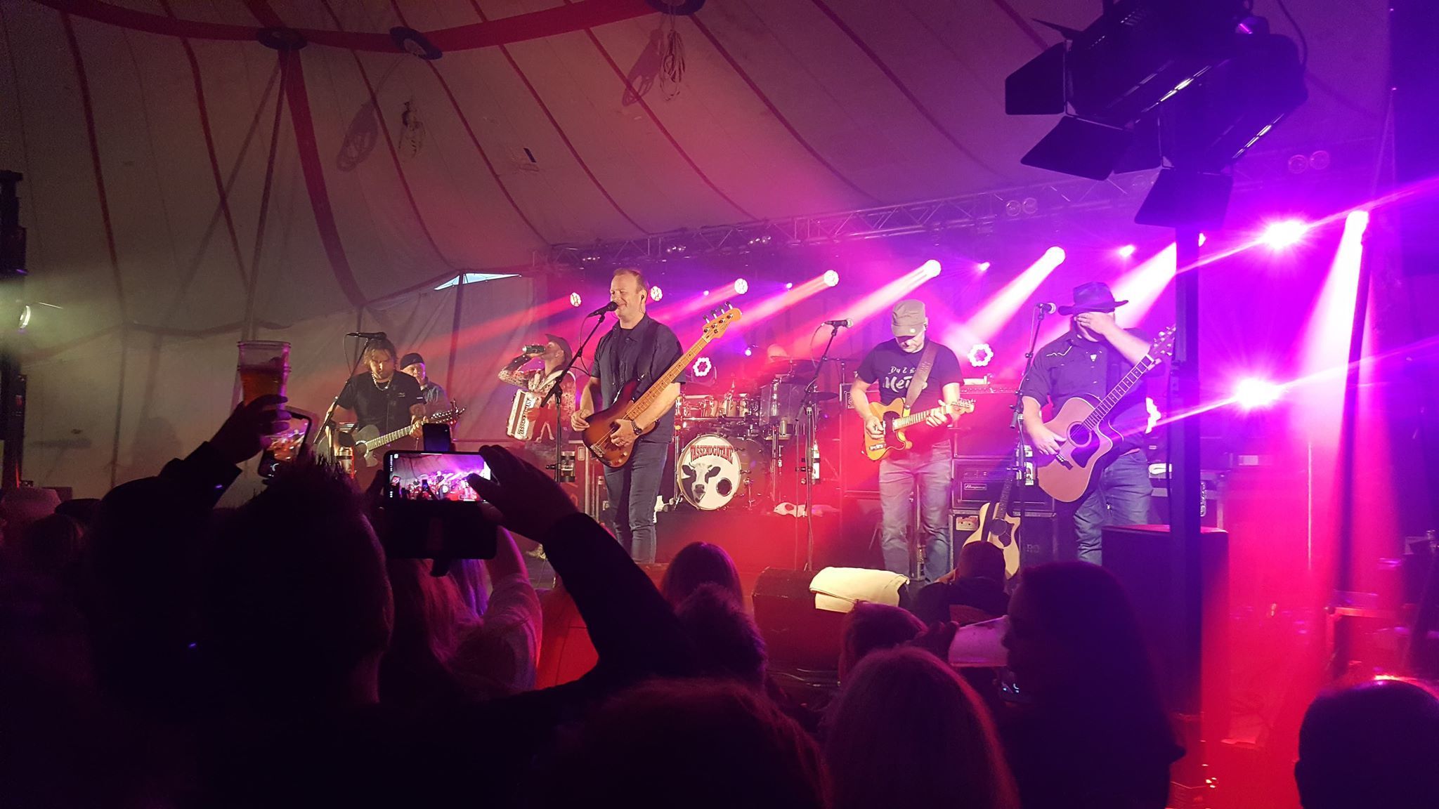 Populært band vender tilbake til Utihavet - avisafroya.no