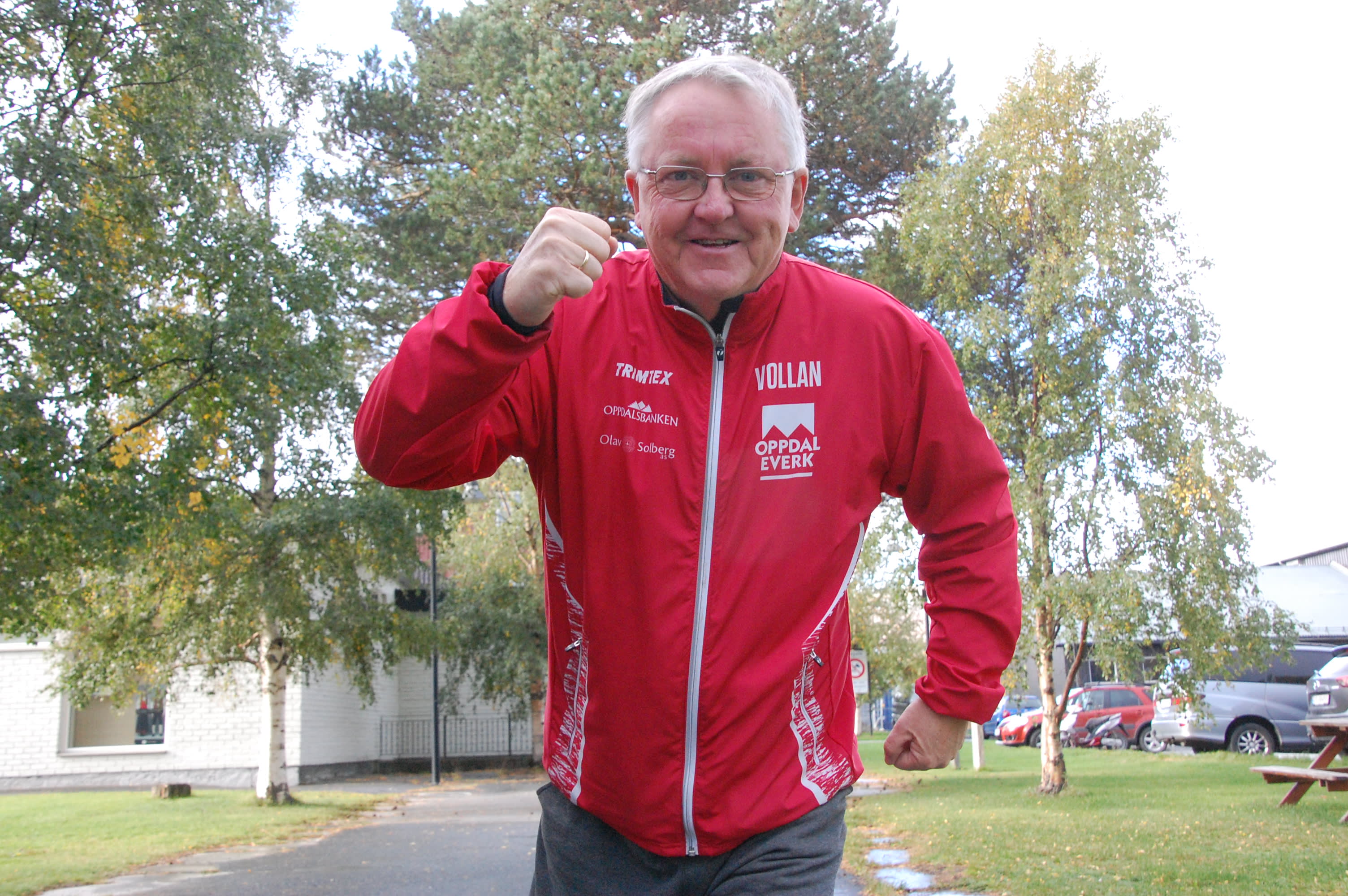 11 personer har gjort unna årets ni topper - opp.no