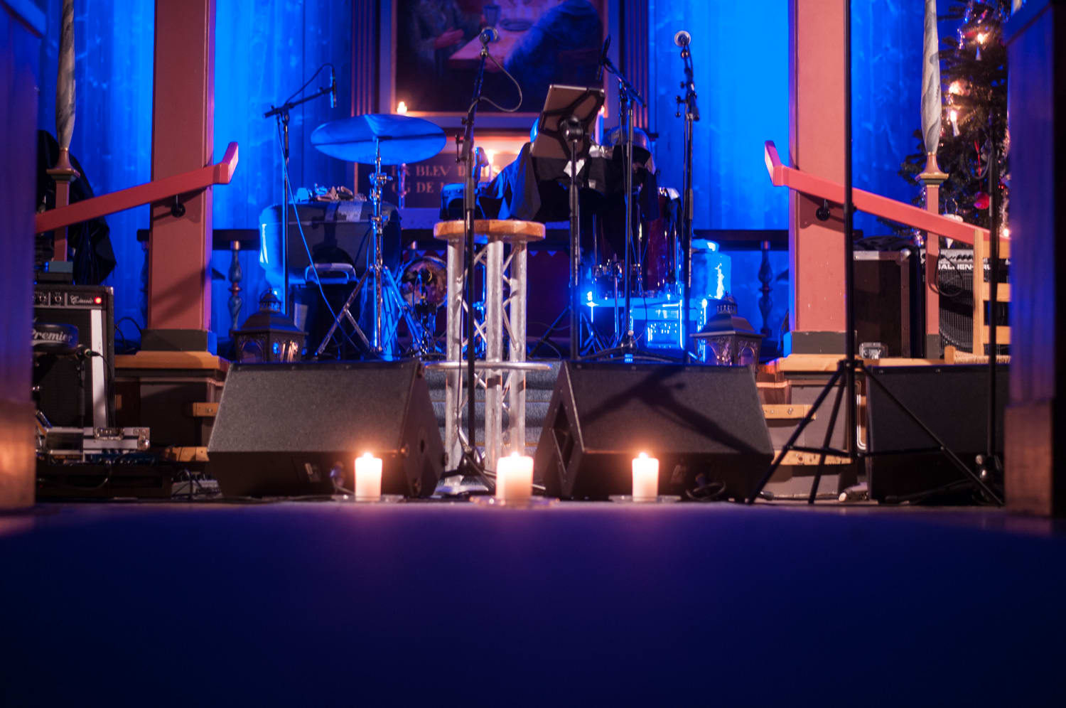 Noah (11) sang for full kirke - vol.no