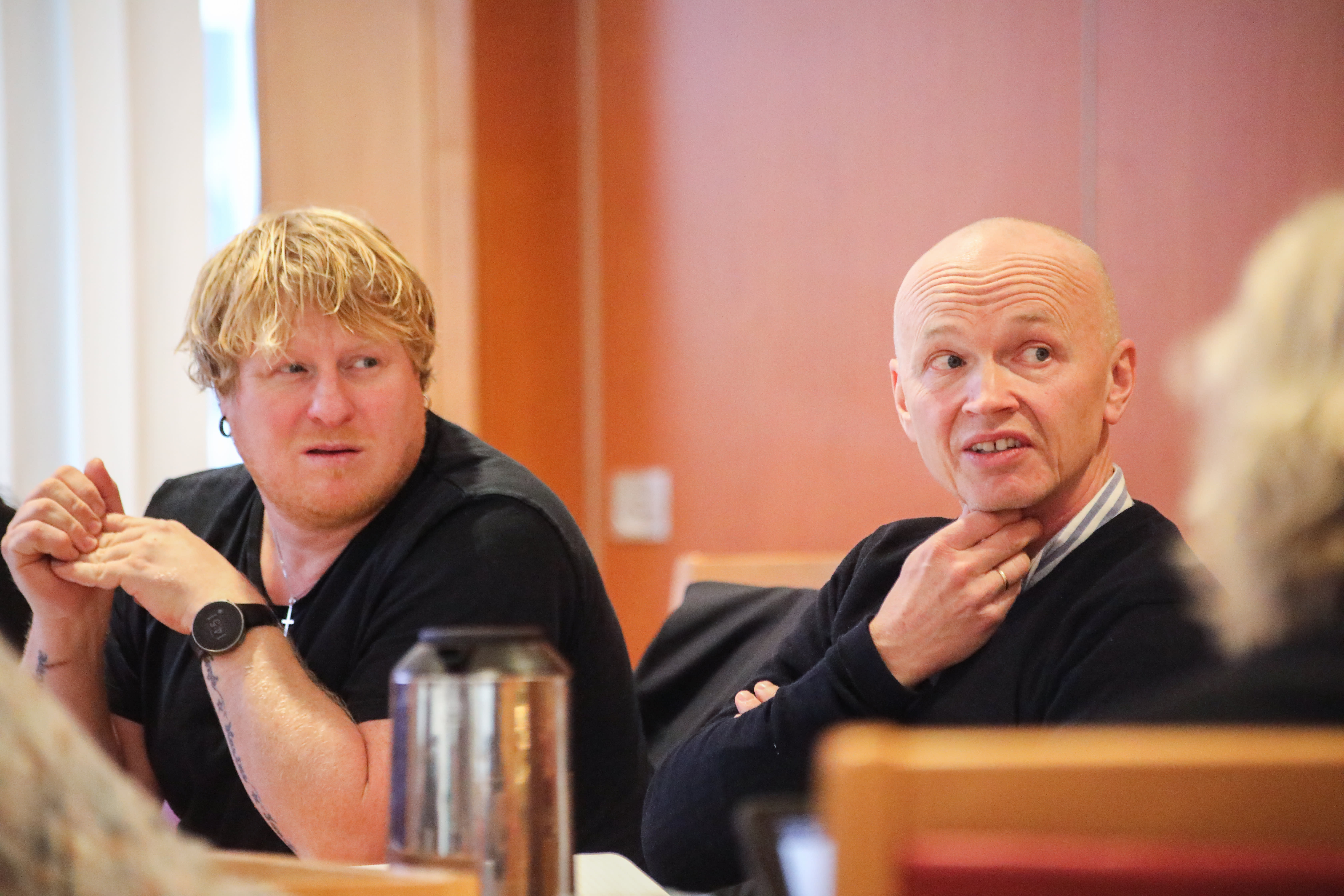 Skadar seg for milliardar. Han meiner eldre folk kan bli flinkare i ...