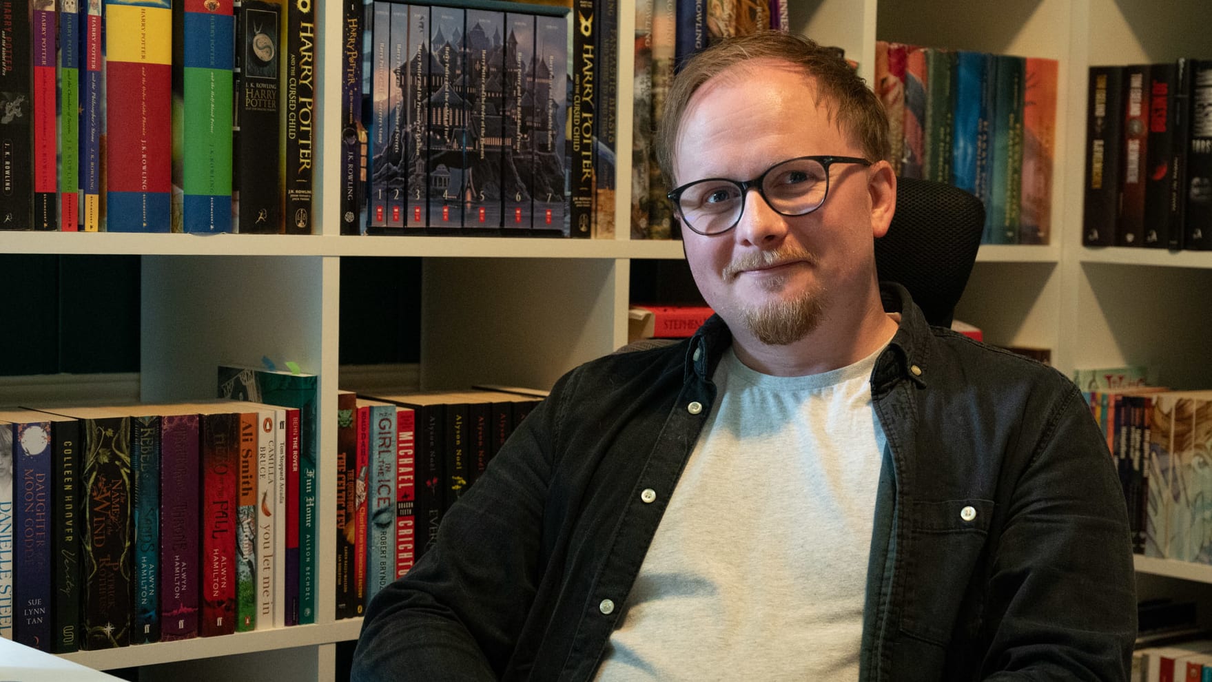 Fulgte barndomsdrømmen: Ole Martin (35) har gitt ut sin første bok ...