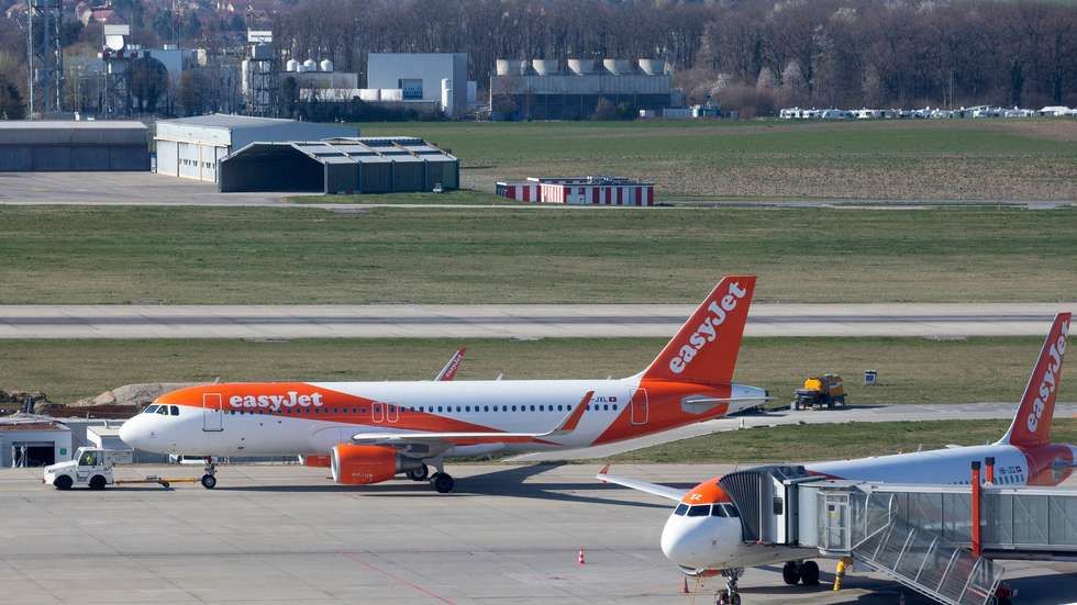 EasyJet setter alle sine fly på bakken - smp.no