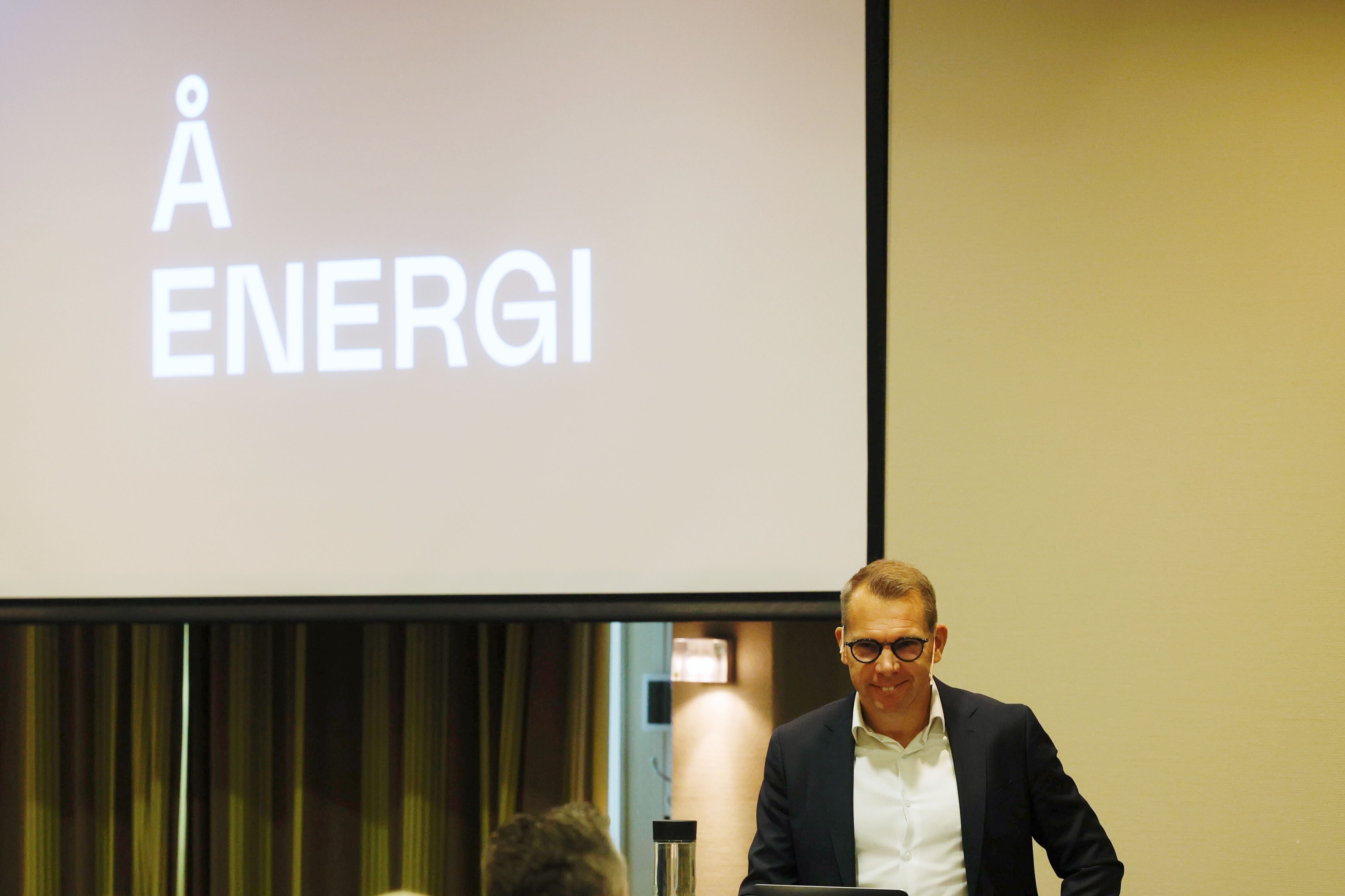 Ekspert om Å Energi: – Ikke lett å google for utlen­dinger - fvn.no