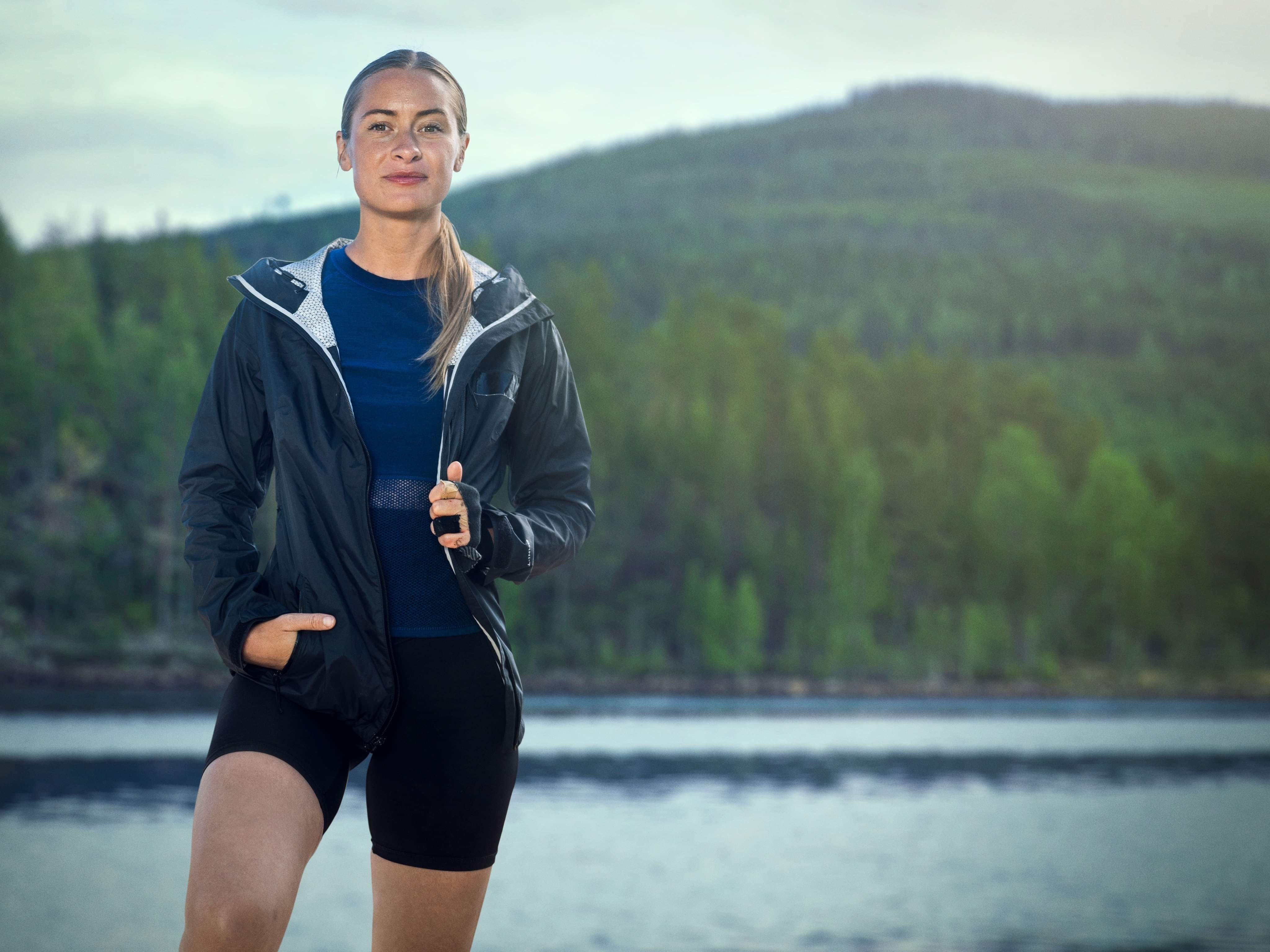 Emelia deltar i ny realityserie - l-a.no