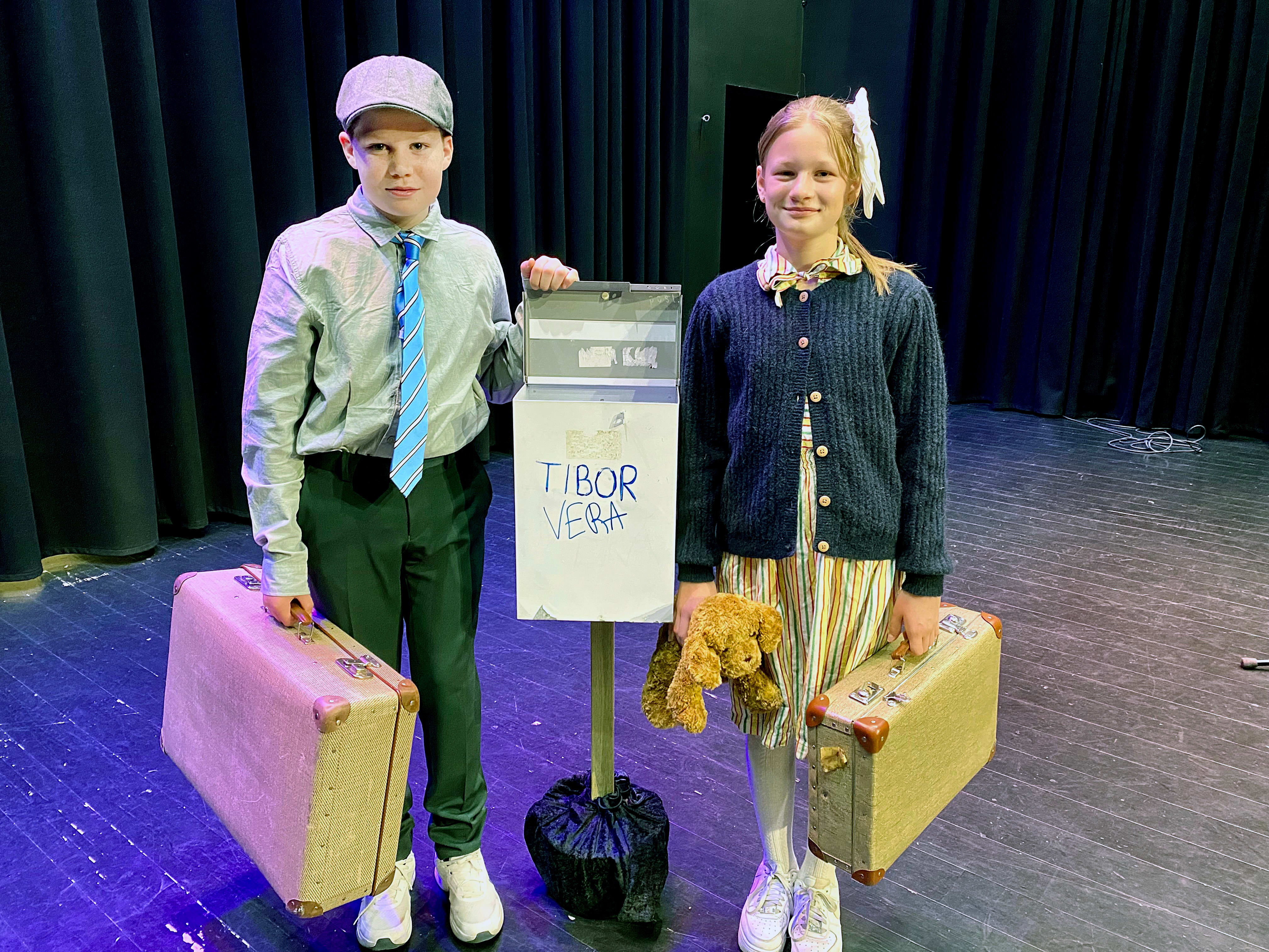 Barna døde i gasskammeret: – På skolen vår lever de evig - rbnett.no