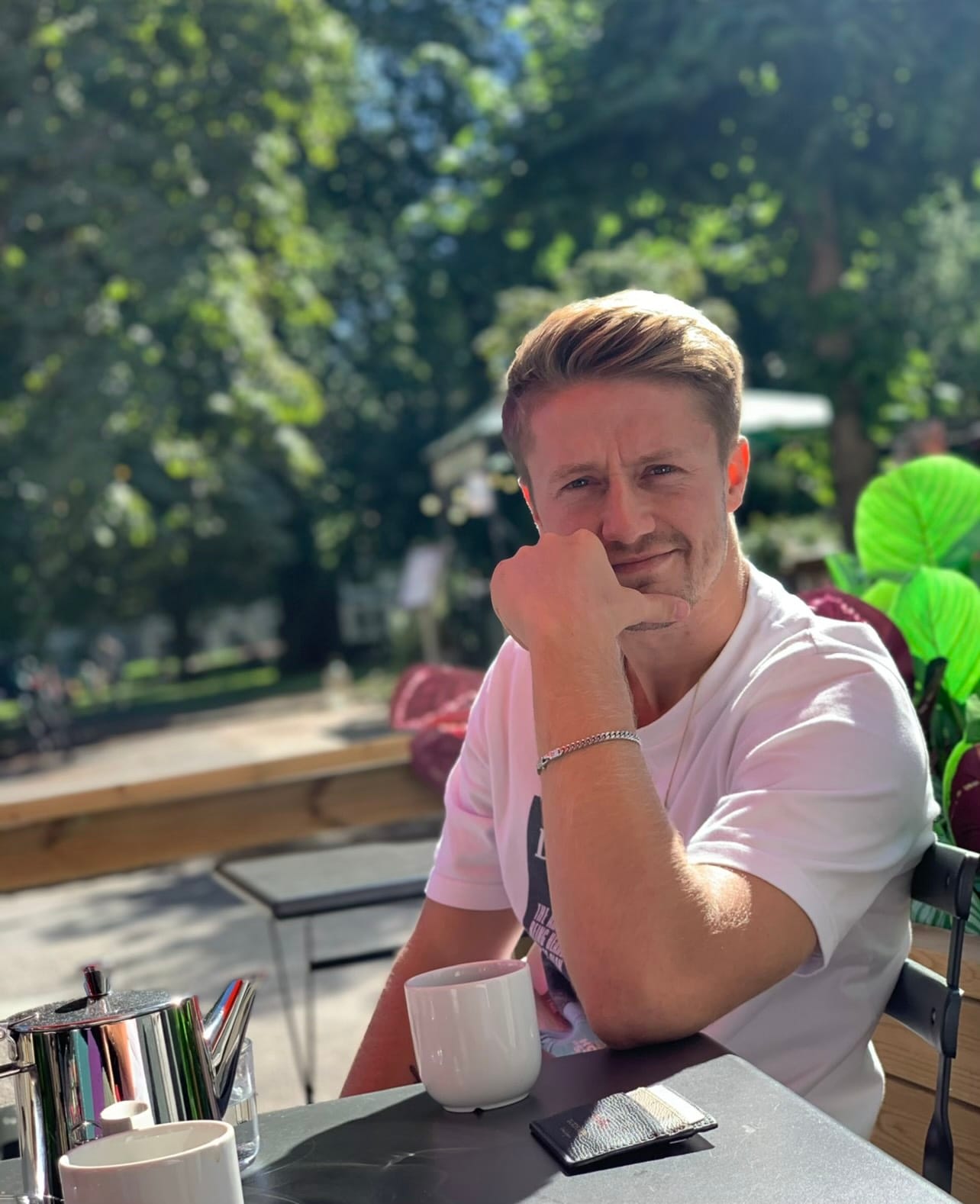 Det eksploderte over natta for Mathias (28): – Mange synes det er ...