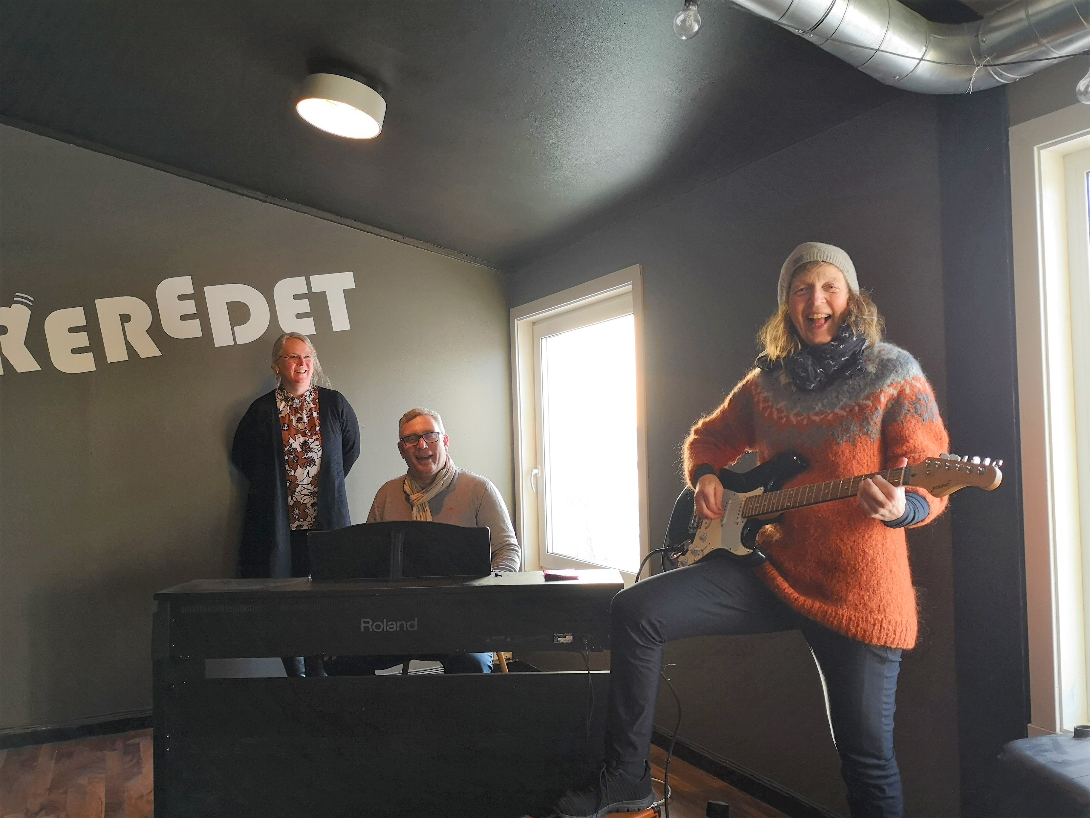 Klar for UKM workshop i bandutvikling i Kvæfjord: Inge Bremnes blir med ...