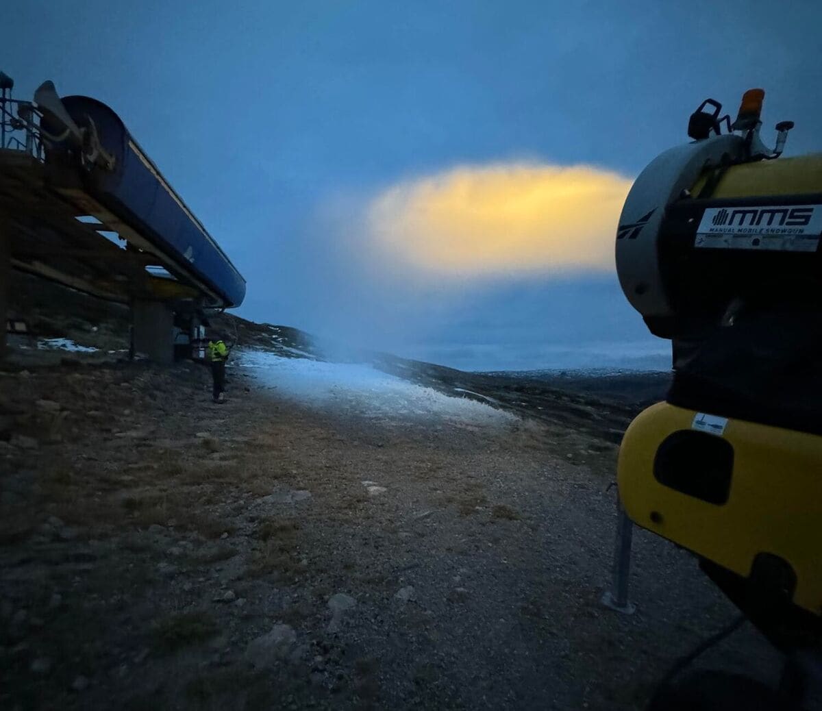 Snøproduksjon i gang på skisenter - fvn.no