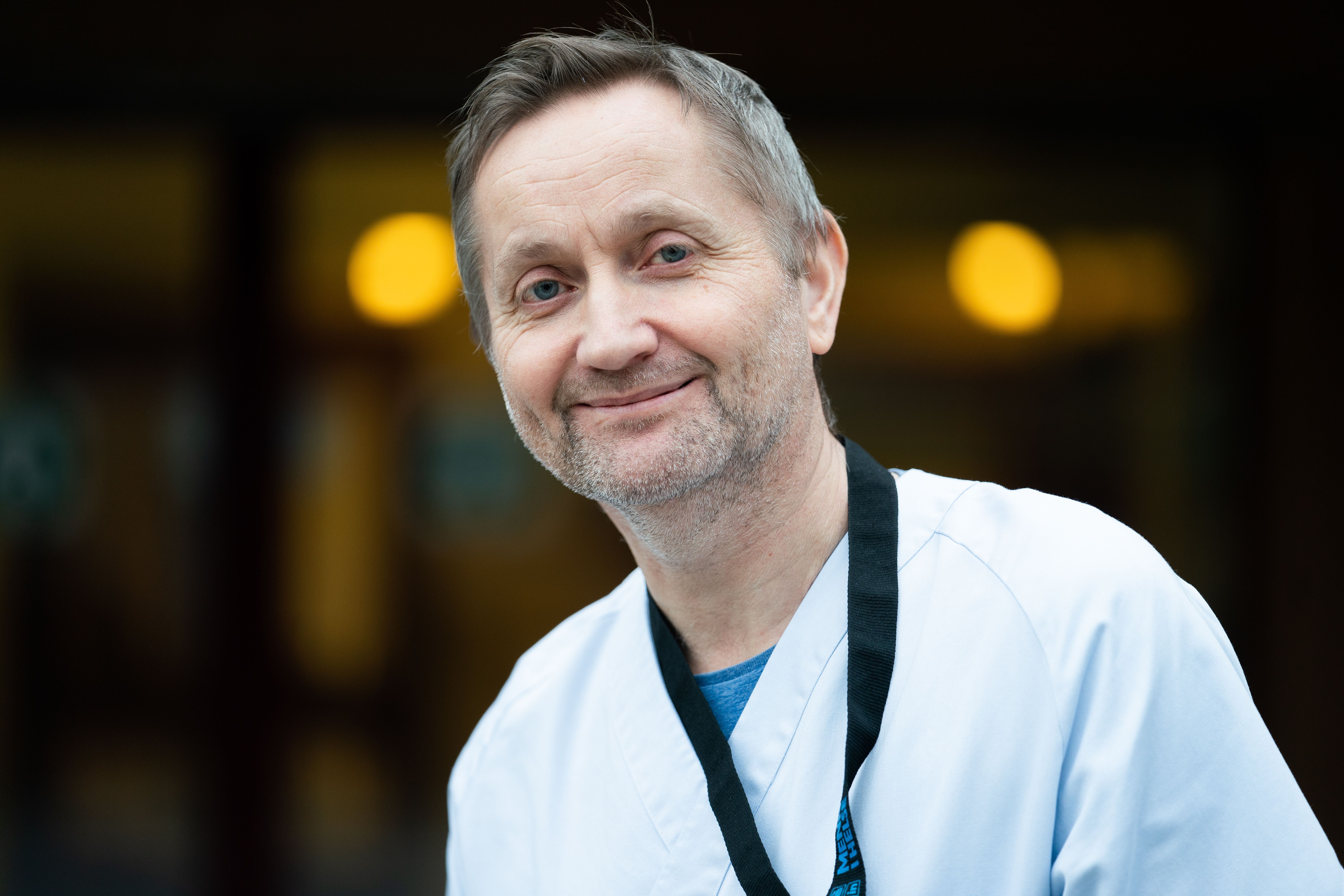 Conrad måtte slutte etter 30 år i samme bransje. Så fikk han en unik ...