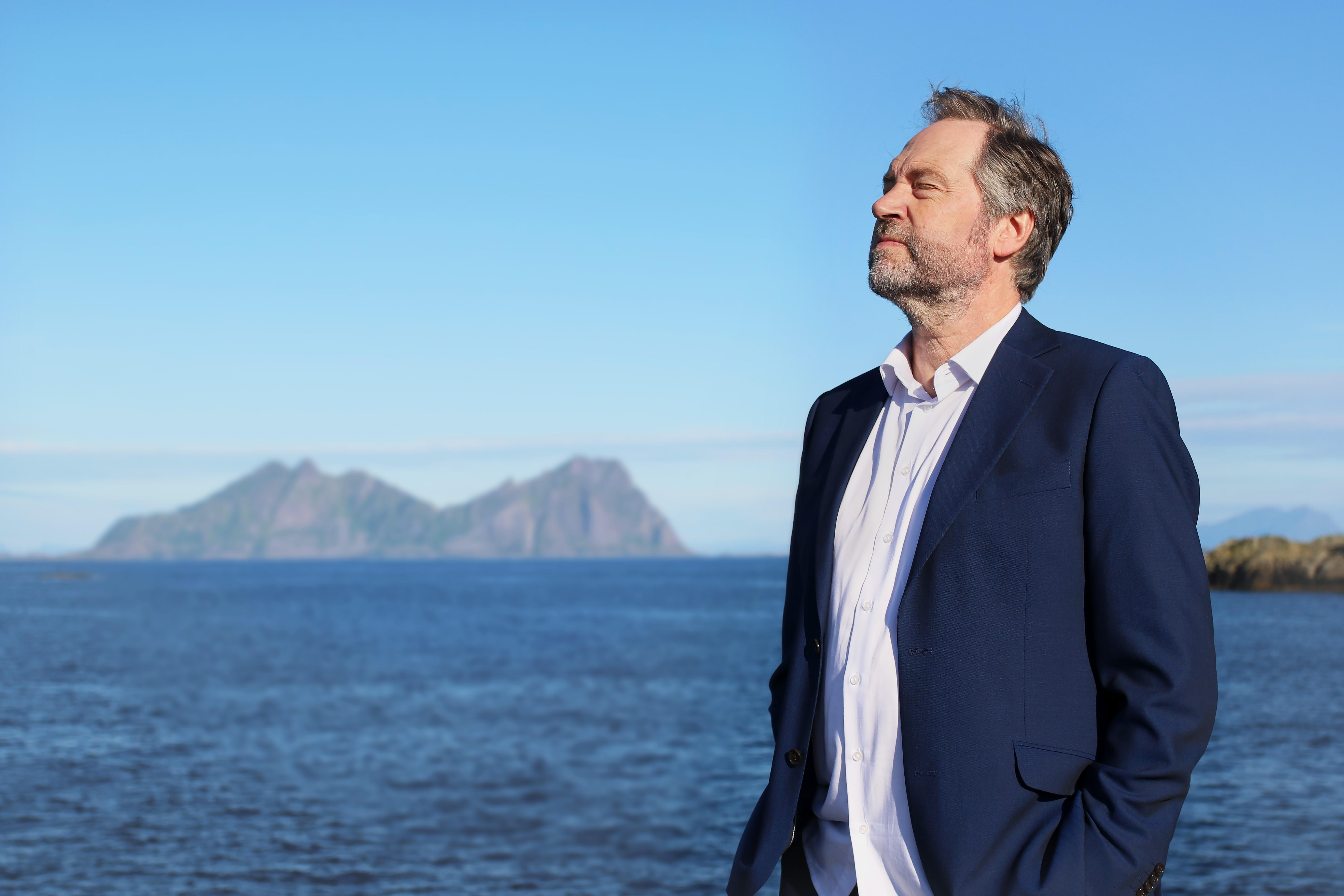 Nytt album: Ola Bremnes tør å utfordre - ht.no