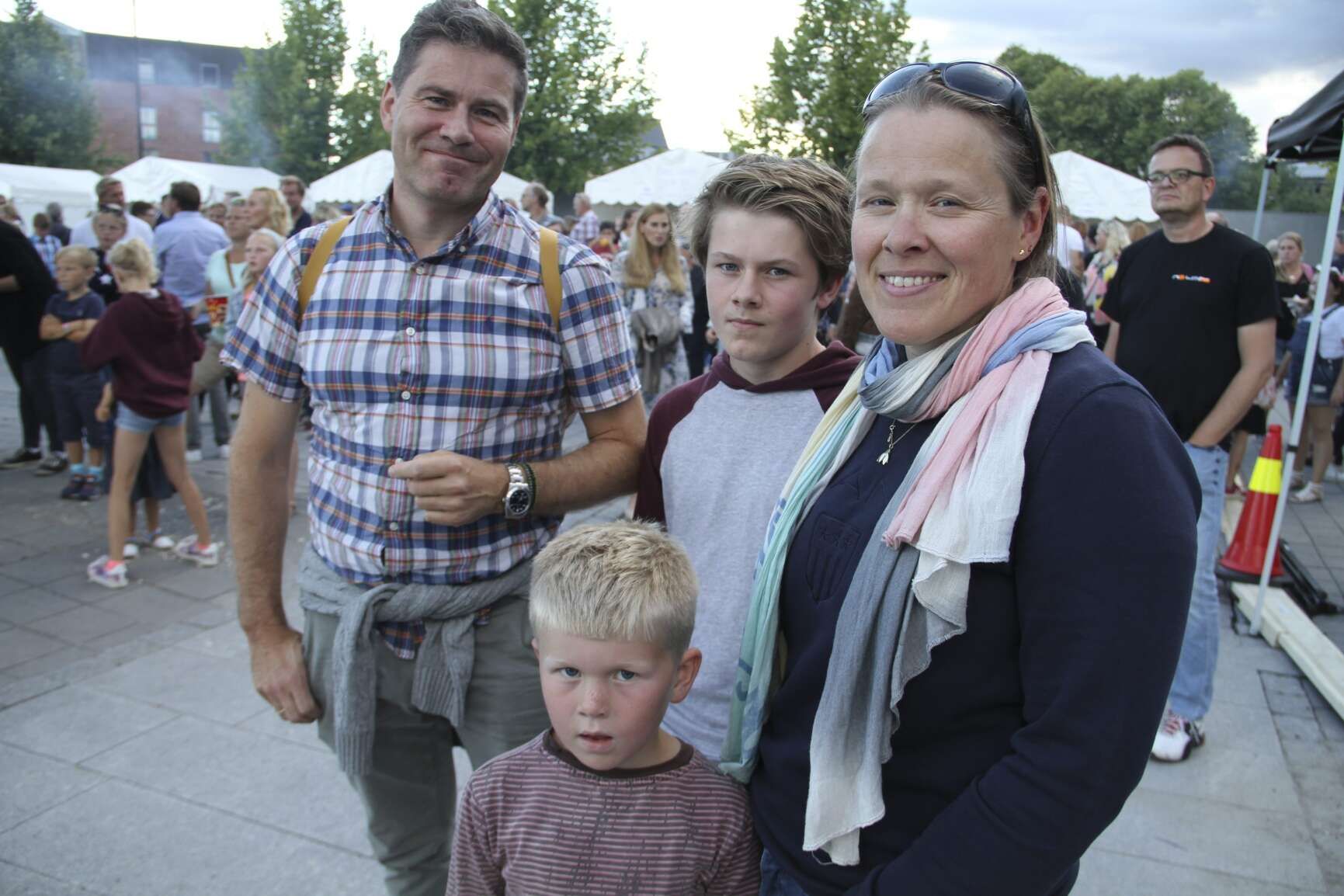 Sommertoget sørget for folkefest i Porsgrunn - varden.no