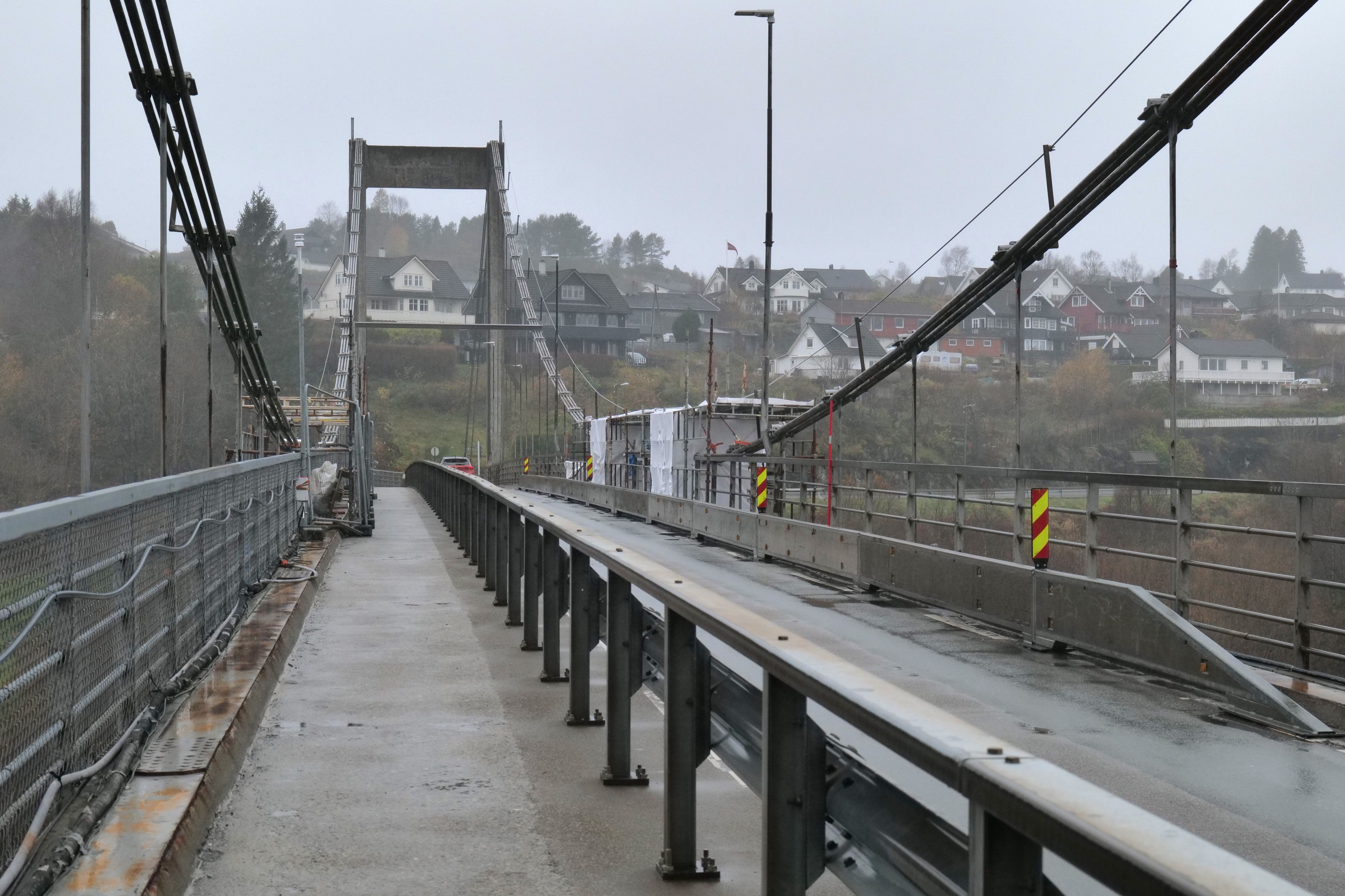 Dette blir gjort på brua i Alversund - strilen.no