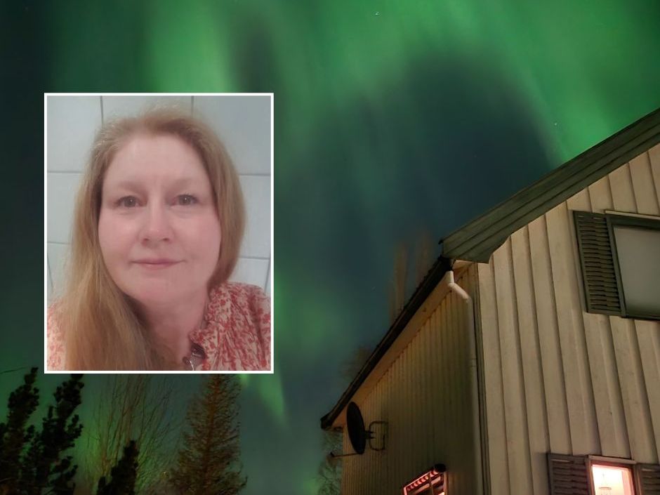 Slik så det ut over hustaket til Anita: – Et mektig skue - s-n.no