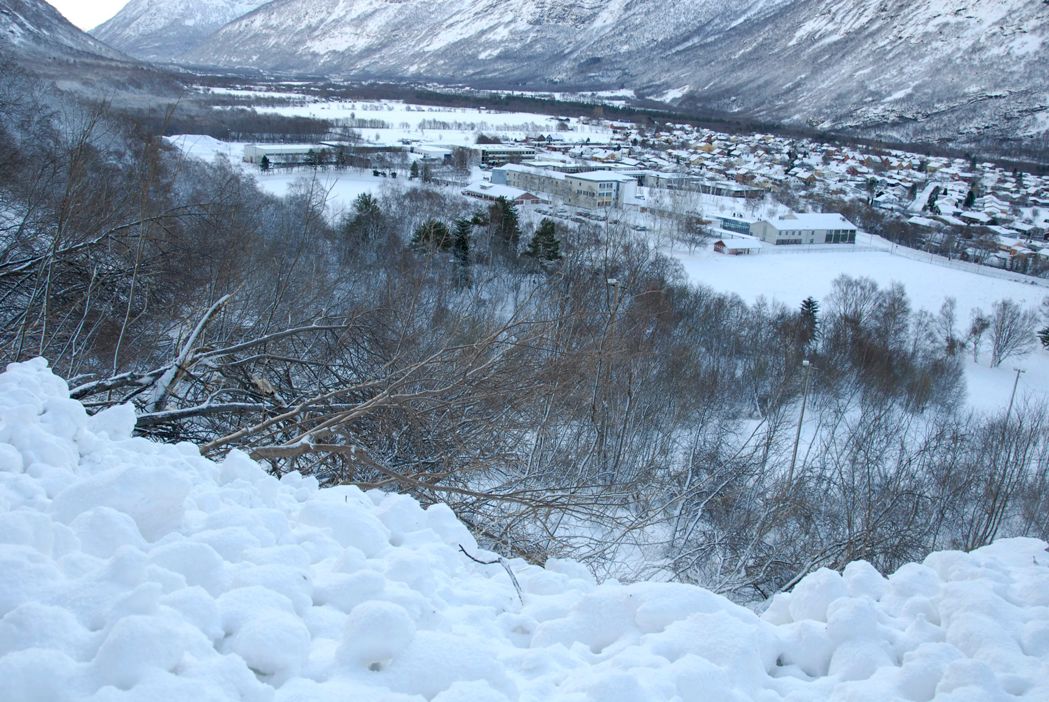 Advarer mot stor skredfare - driva.no