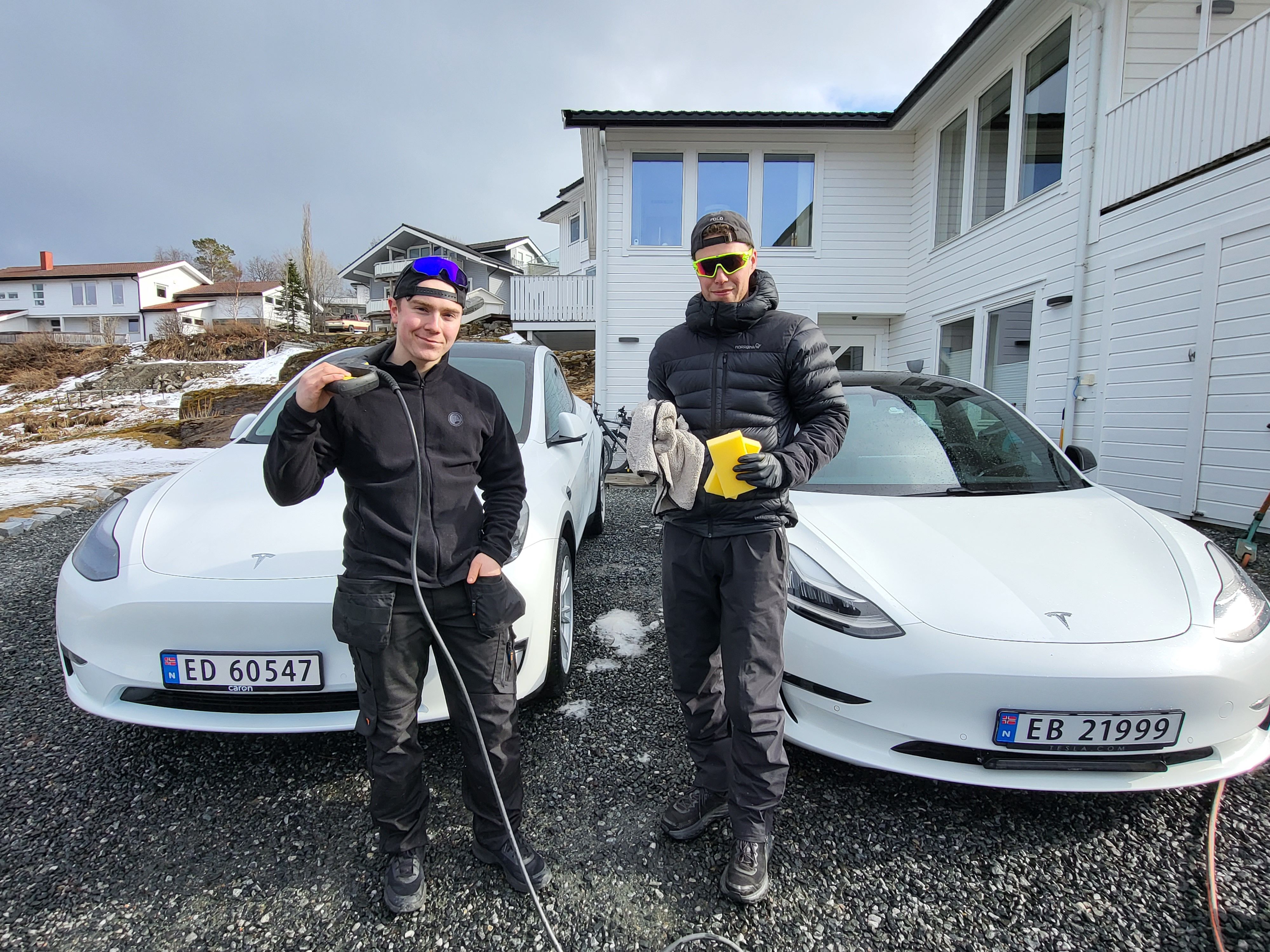 Michael og Benjamin rennes ned av henvendelser: – Hadde ikke forventet ...