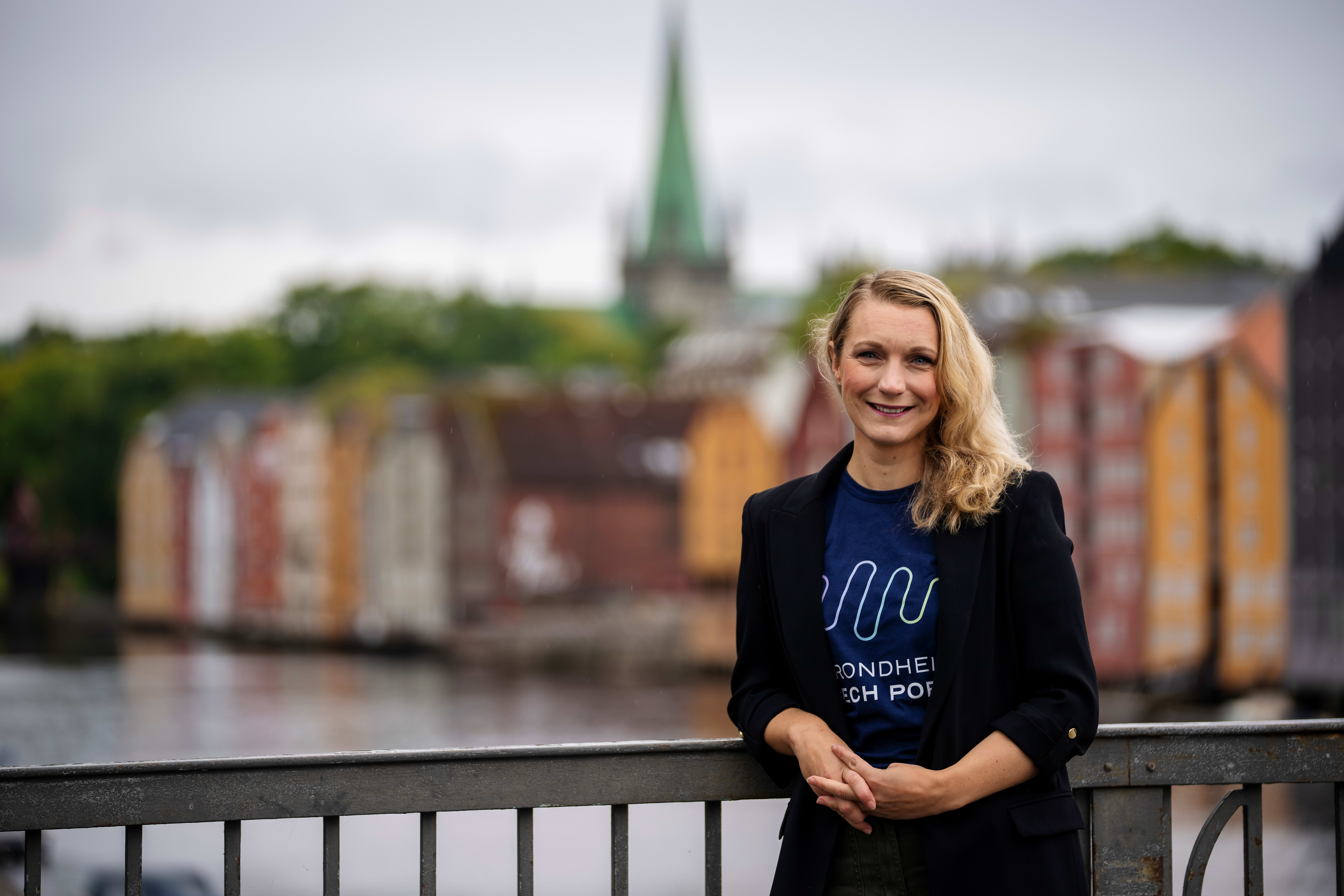 Flere kjente fjes: Hvem er dette? - adressa.no