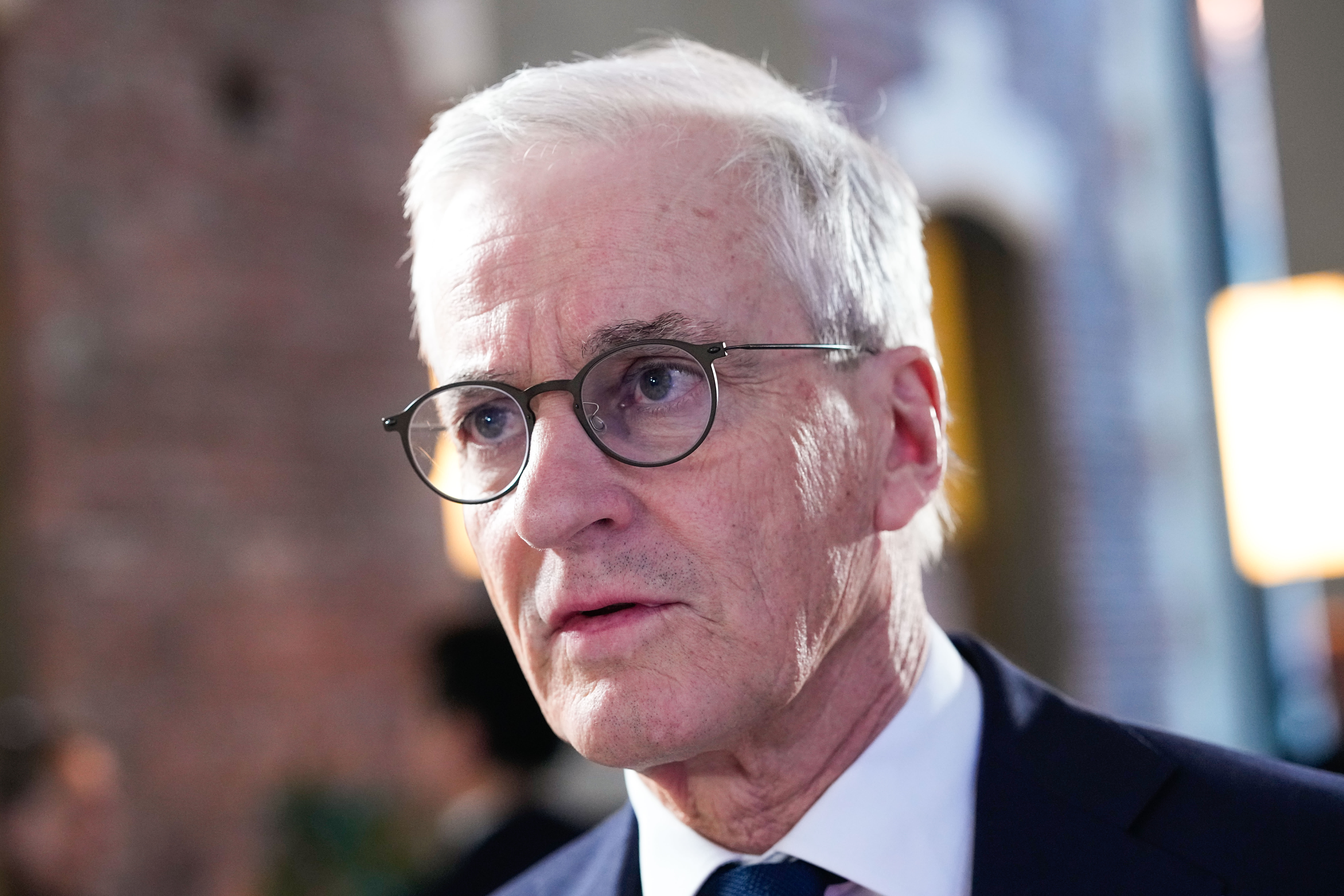 Støre om Dag Solstad: – En av våre mest betydningsfulle forfattere ...