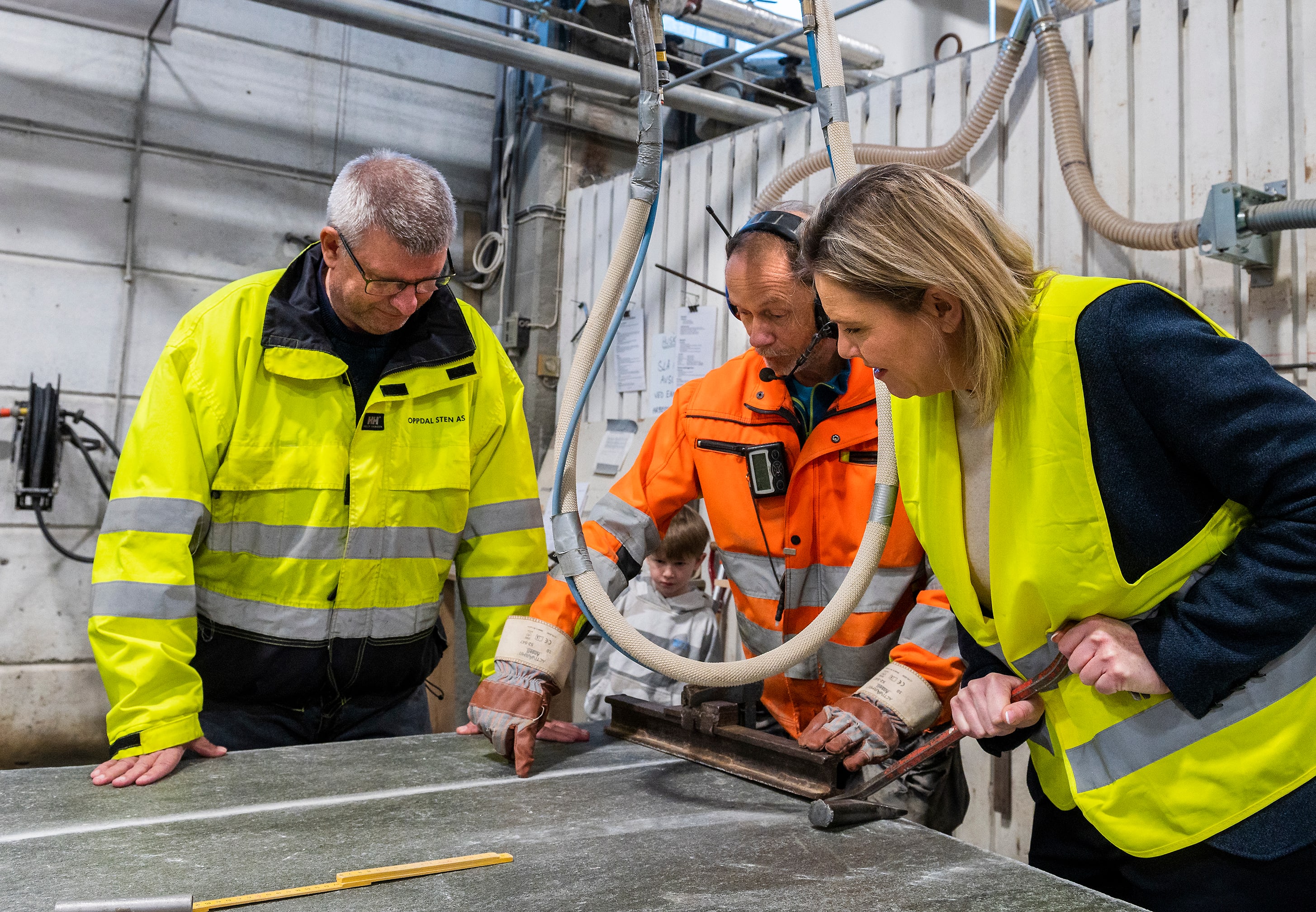 Ga klar beskjed til Frp-leder: – Velg norske materialer! - opp.no
