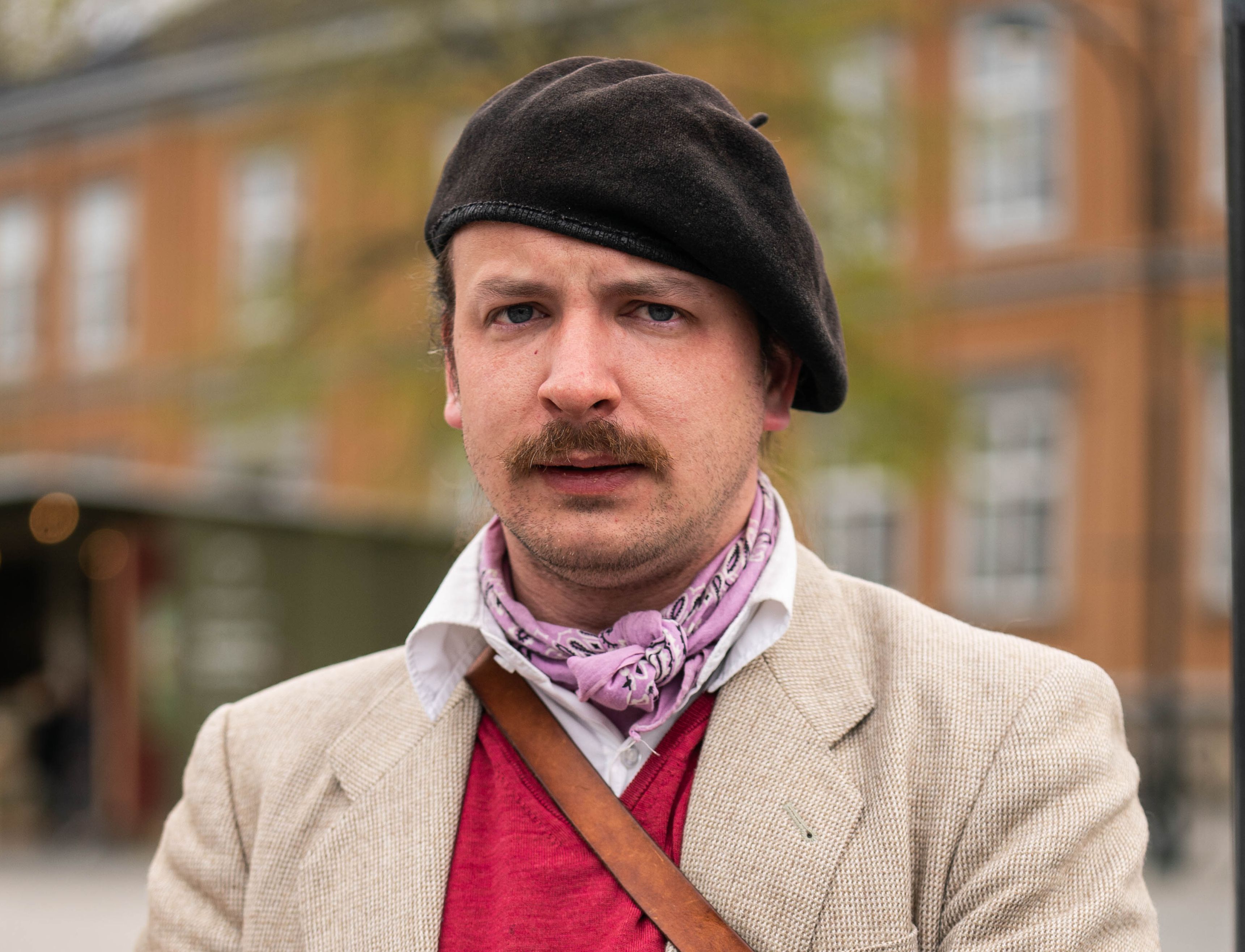 Flere prideflagg påtent: – Vi kan ikke sitte stille og la dette ...