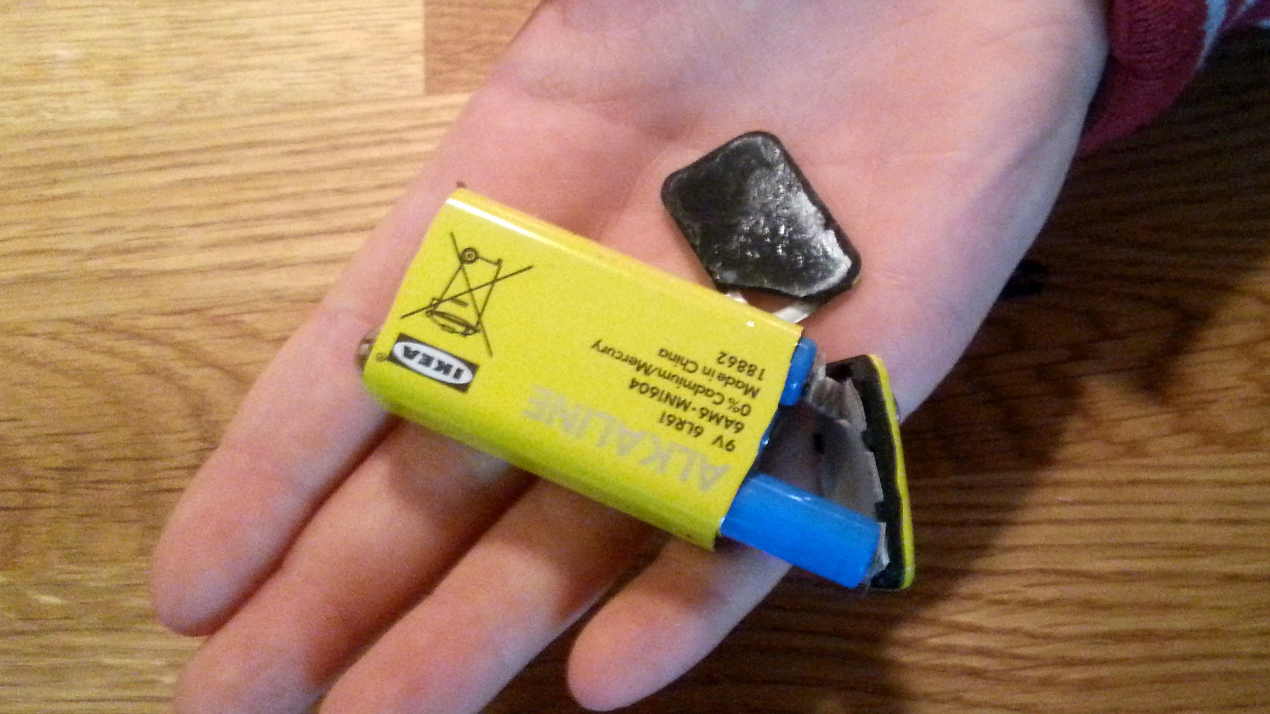 Ikea-batteri eksploderte - adressa.no