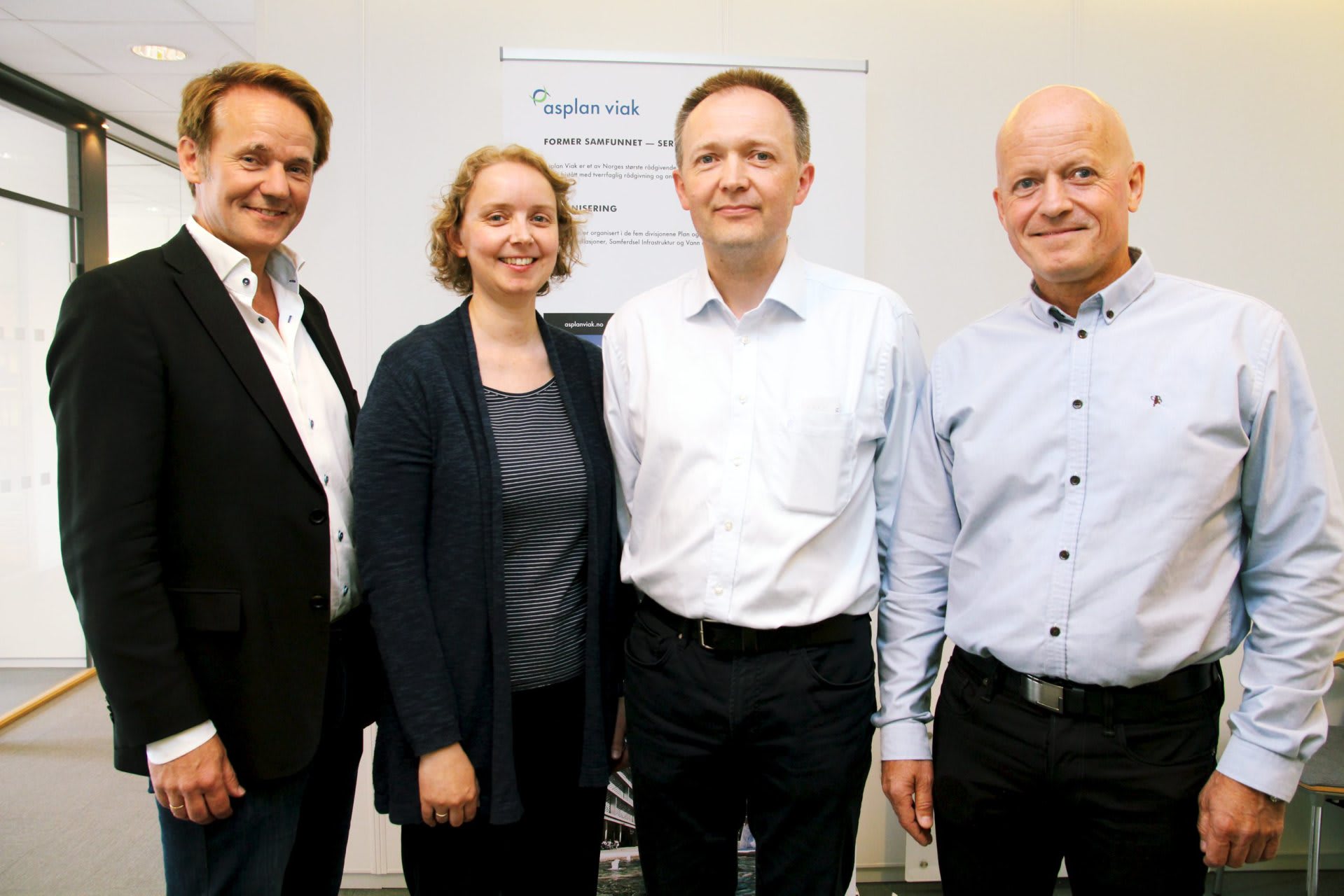 Opna Ørsta-kontor - morenytt.no