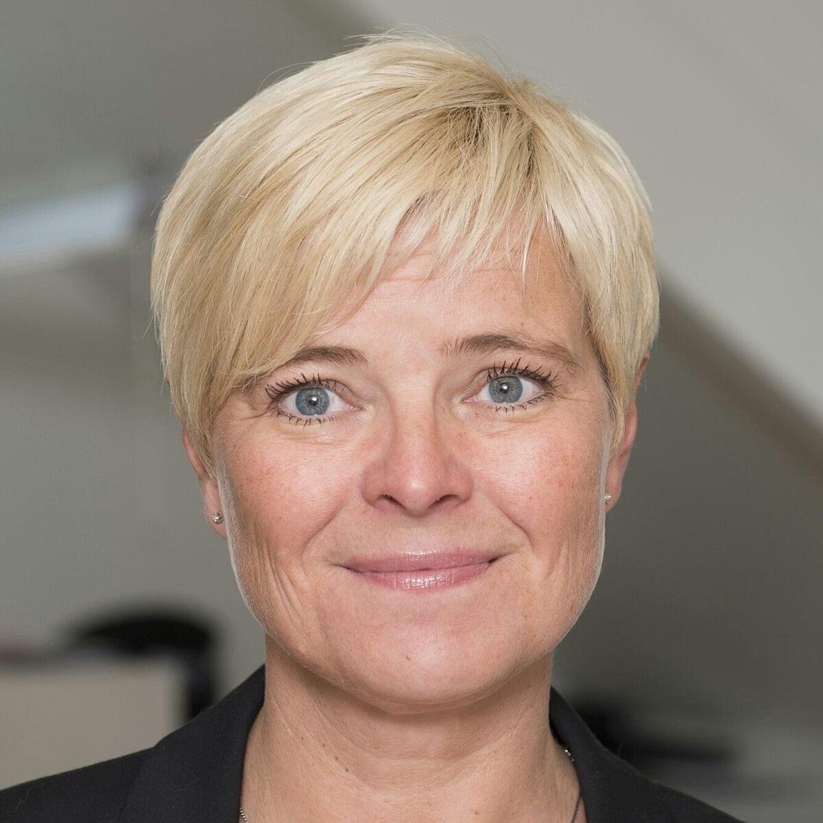 Hilde er den nye direktøren for vindkraft hos Troms Kraft - itromso.no