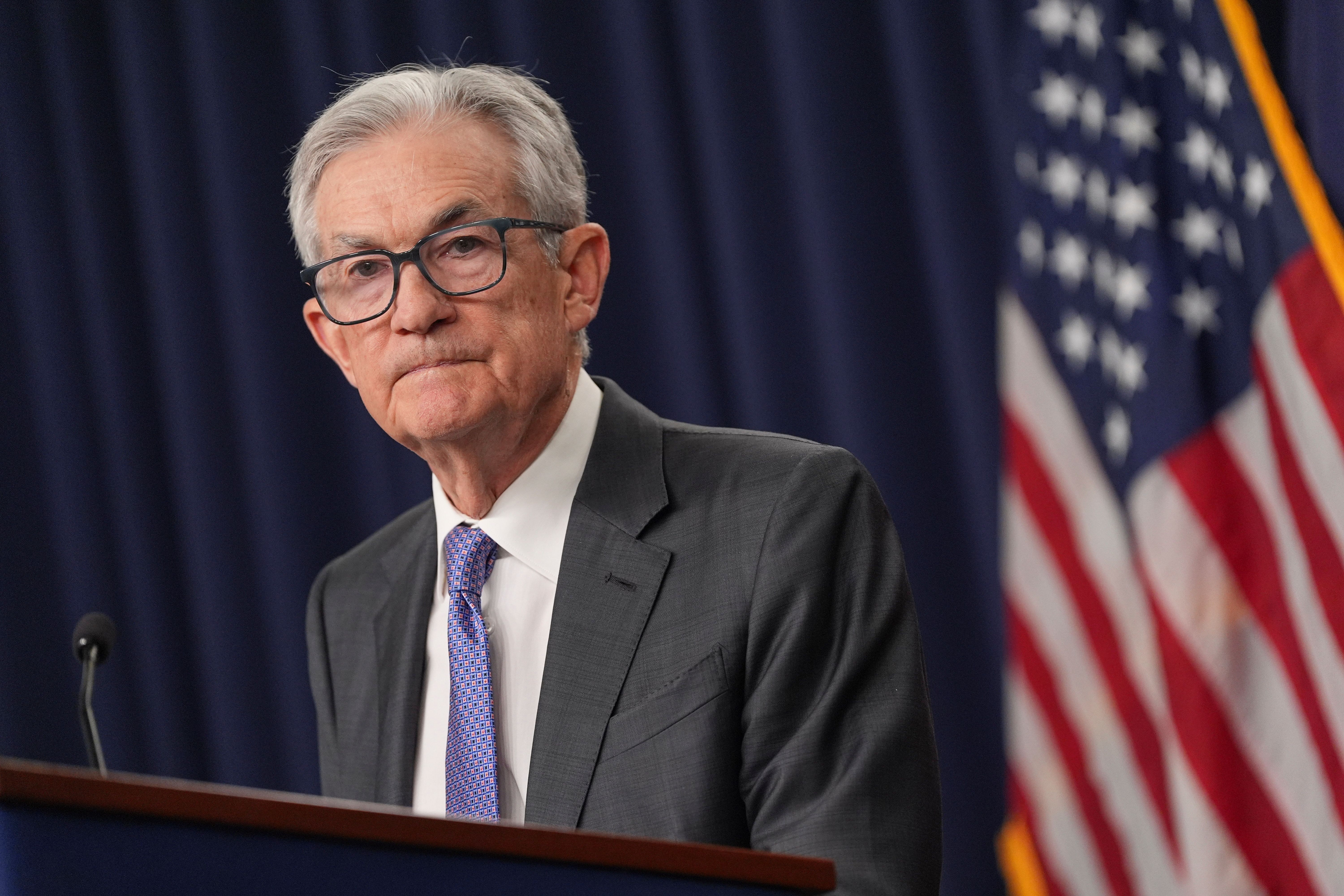 Sentralbanksjefer over hele verden stiller seg bak Jerome Powell i ...